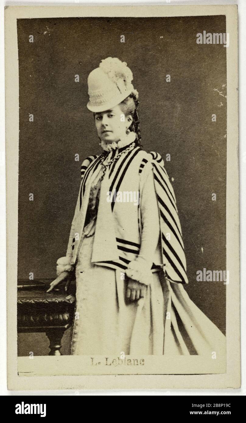 Leonide leblanc hi-res stock photography and images - Alamy