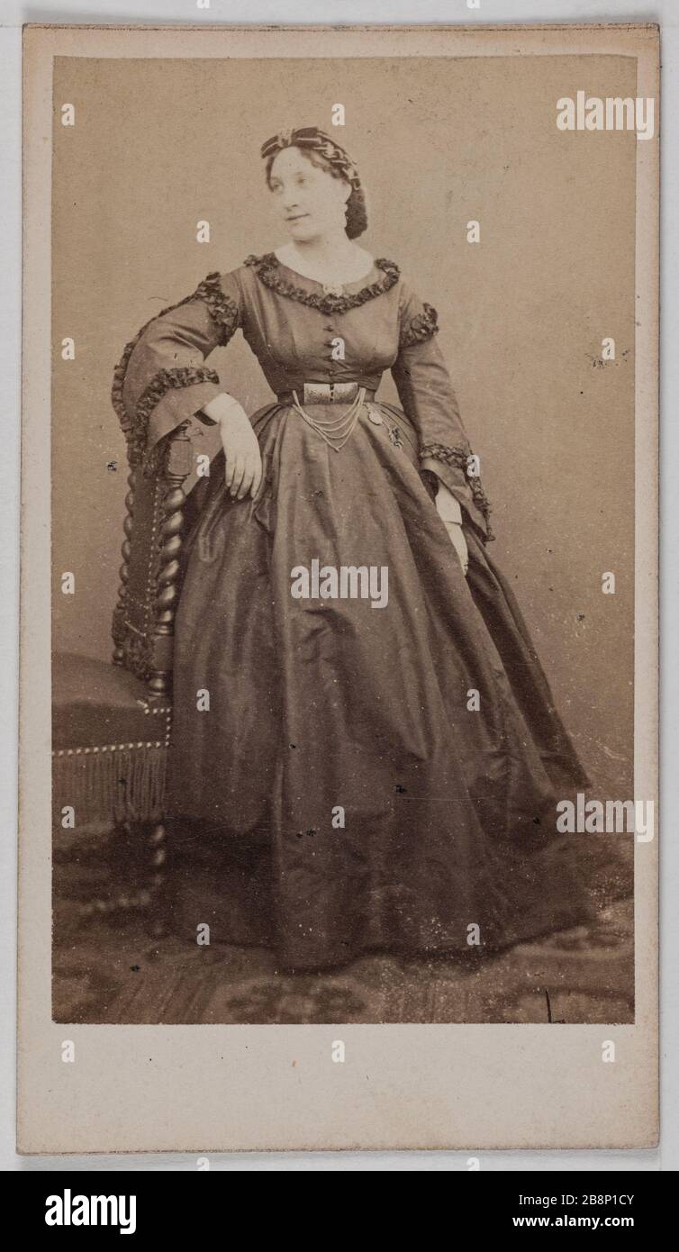 Portrait of Lucile (actress) Portrait de Lucile, actrice. Carte de ...