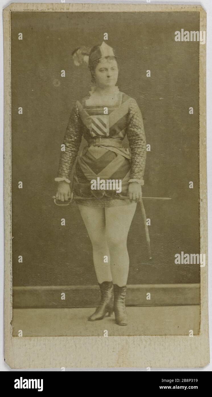 Portrait of Marie Pierson (actress) Portrait de Marie Pierson, actrice ...