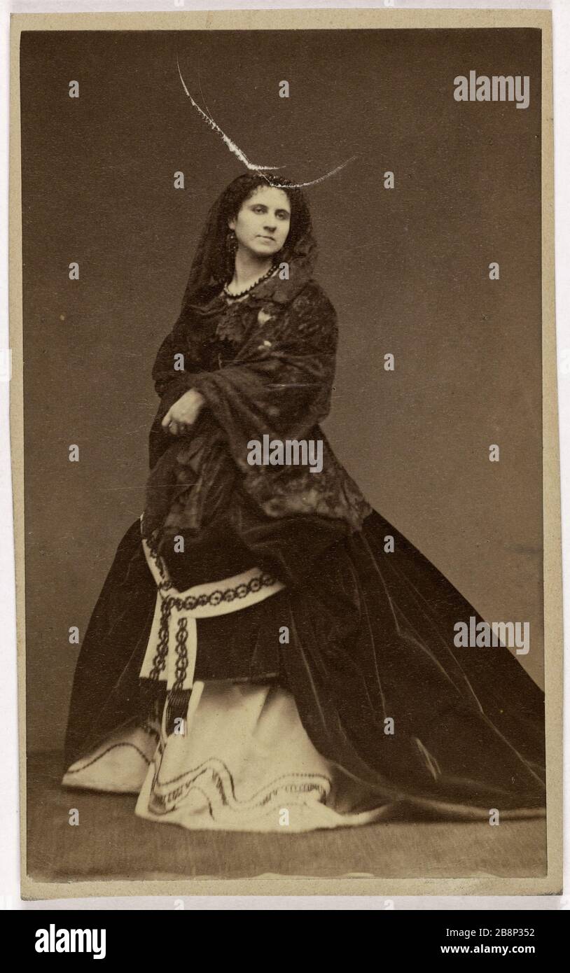 Portrait of Suzanne Marie Roselia Rousseil (1840- after 1911) (actress ...