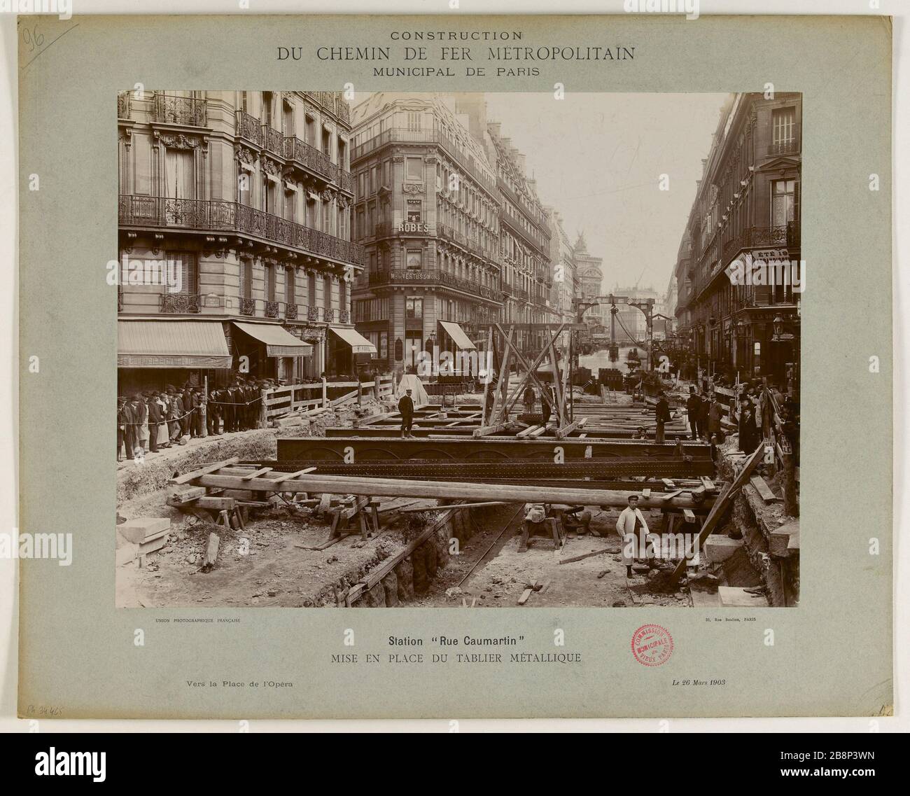 Construction opera metro paris hi-res stock photography and images - Alamy