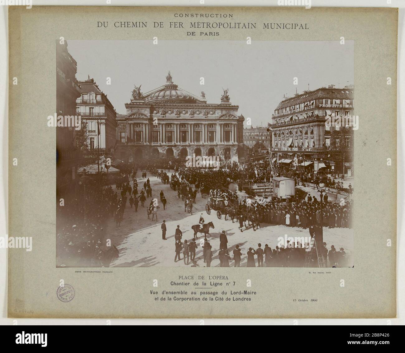 Construction opera metro paris hi-res stock photography and images - Alamy