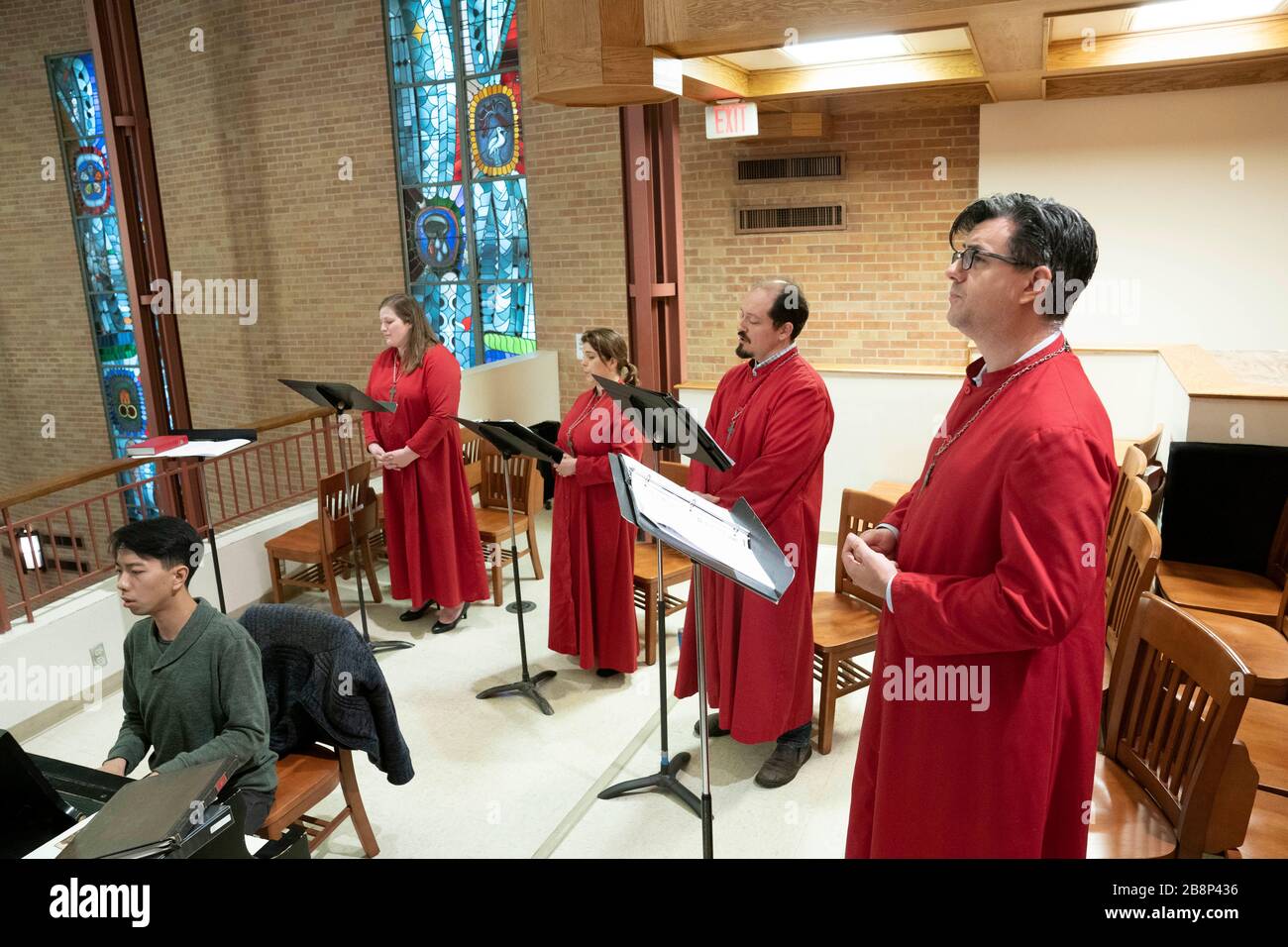 Choir loft hi-res stock photography and images - Alamy