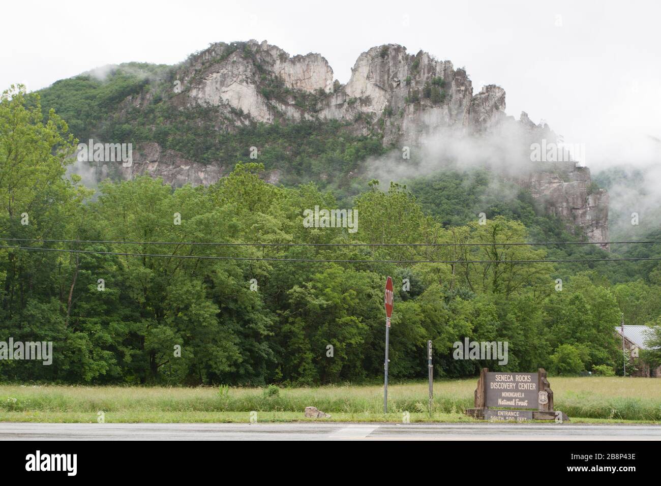 Seneca Rocks, West Virginia Stock Photo - Alamy