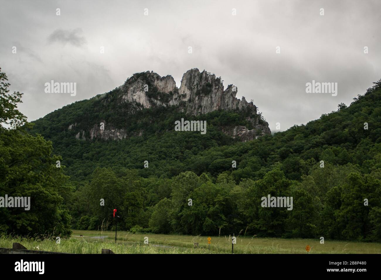 Seneca Rocks, West Virginia Stock Photo - Alamy