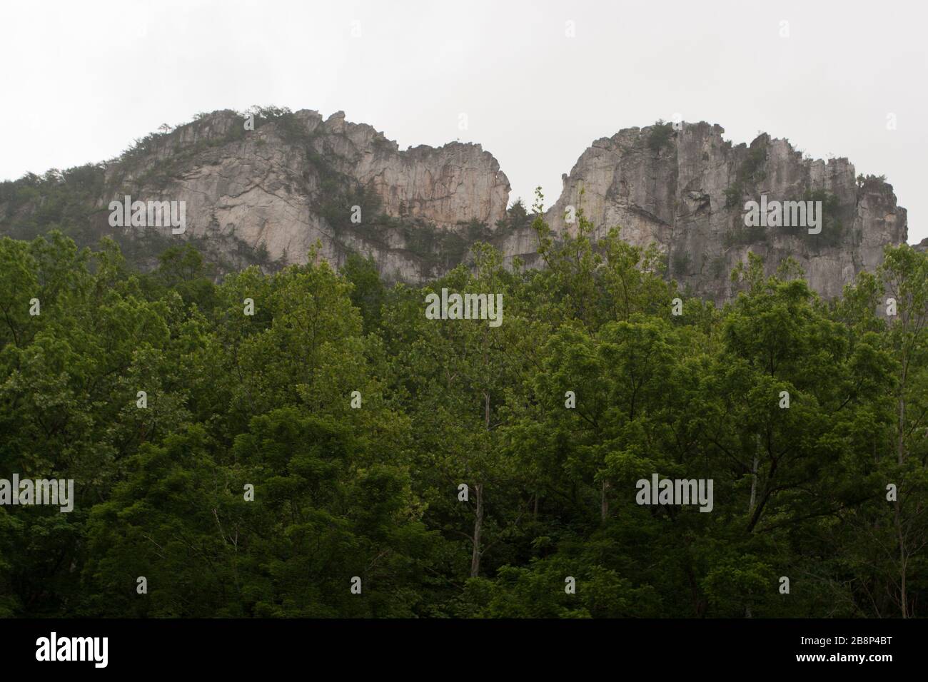 Seneca rocks west virginia hi-res stock photography and images - Alamy