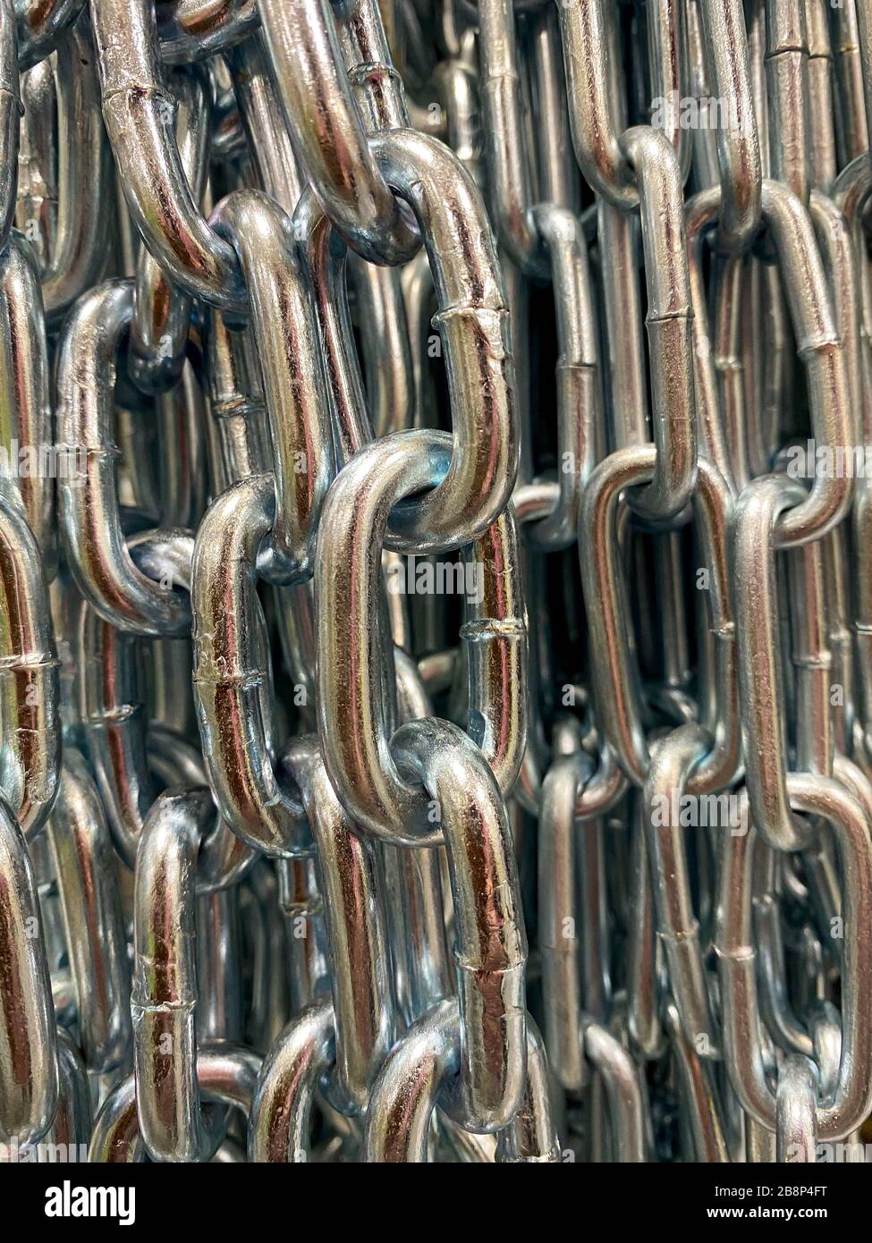 Shiny steel chain Stock Photo - Alamy