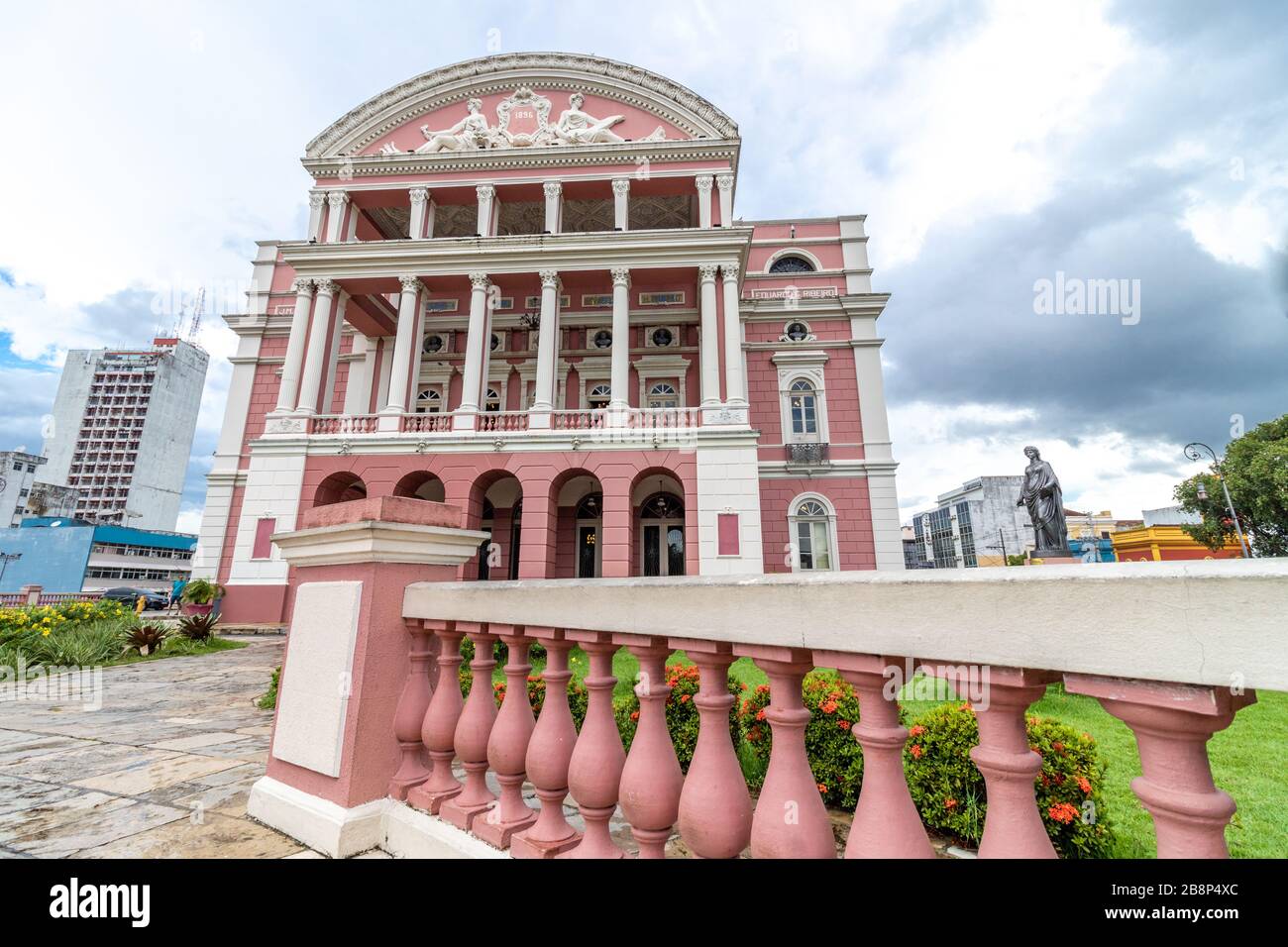 Manaus opera house hi-res stock photography and images - Alamy