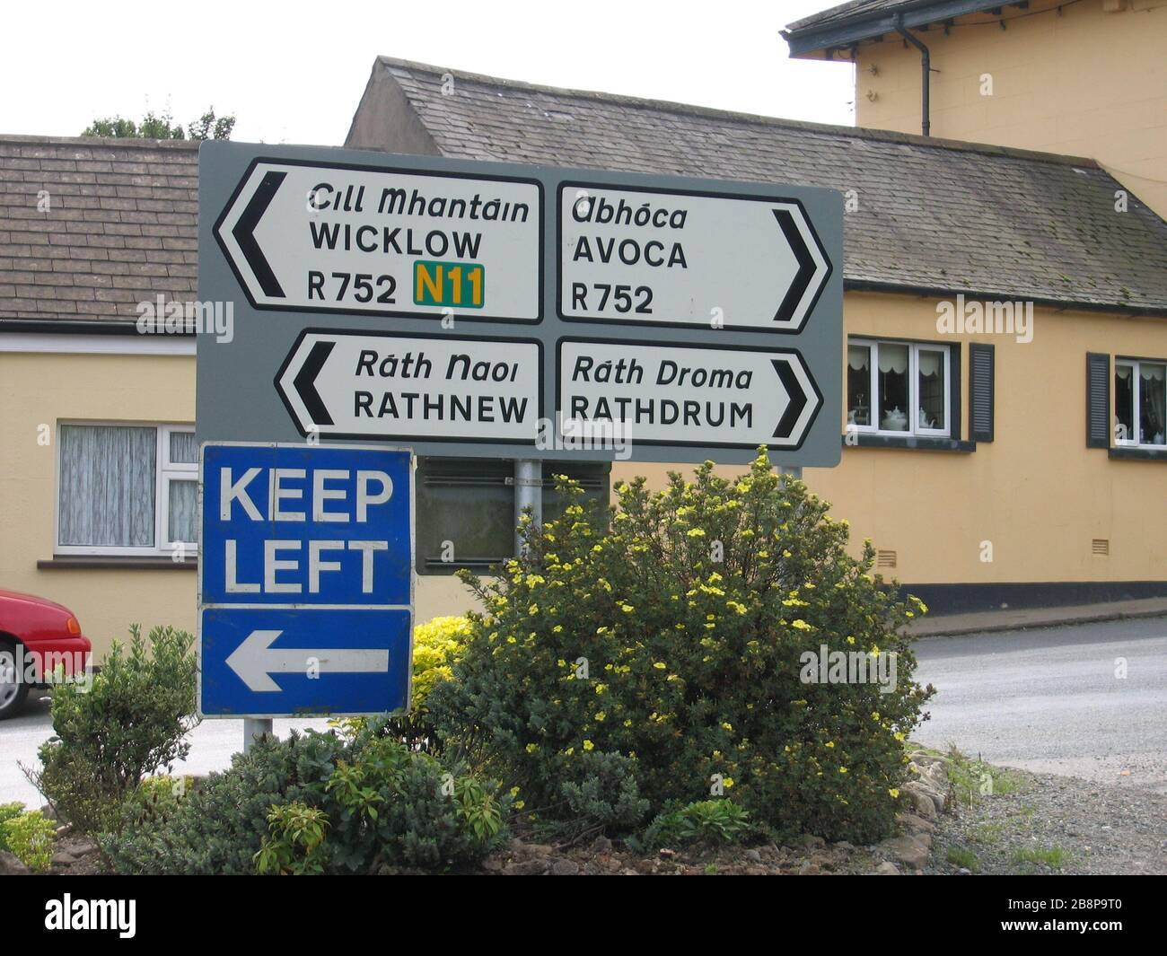 Wicklow signs hi-res stock photography and images - Alamy