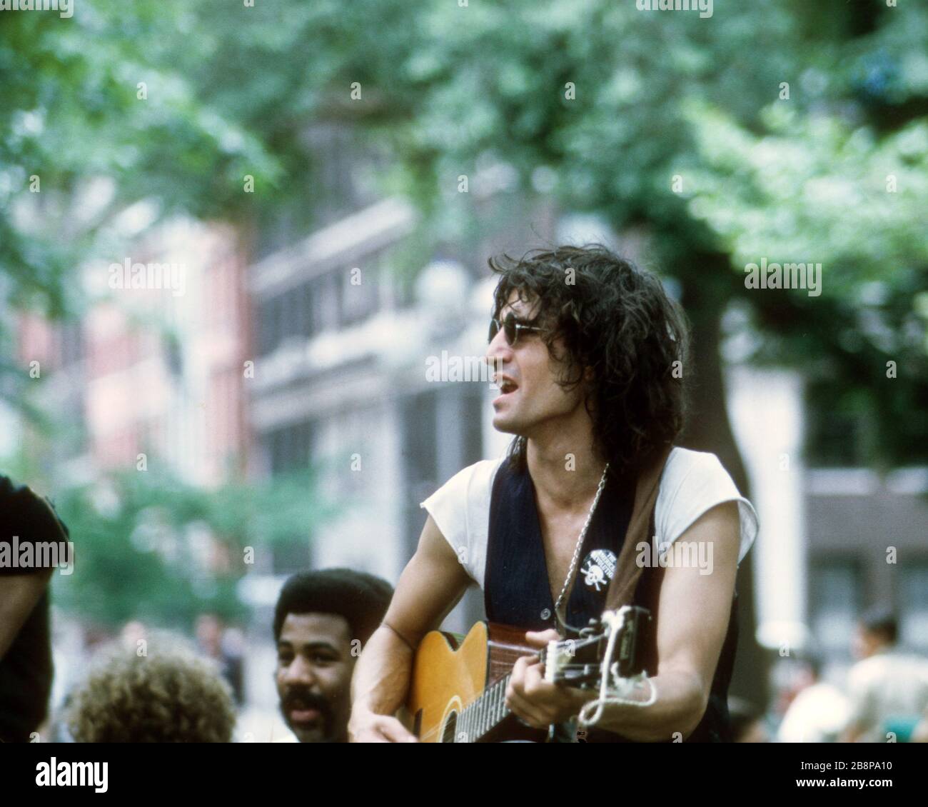 Hippies 1960's hi-res stock photography and images - Alamy