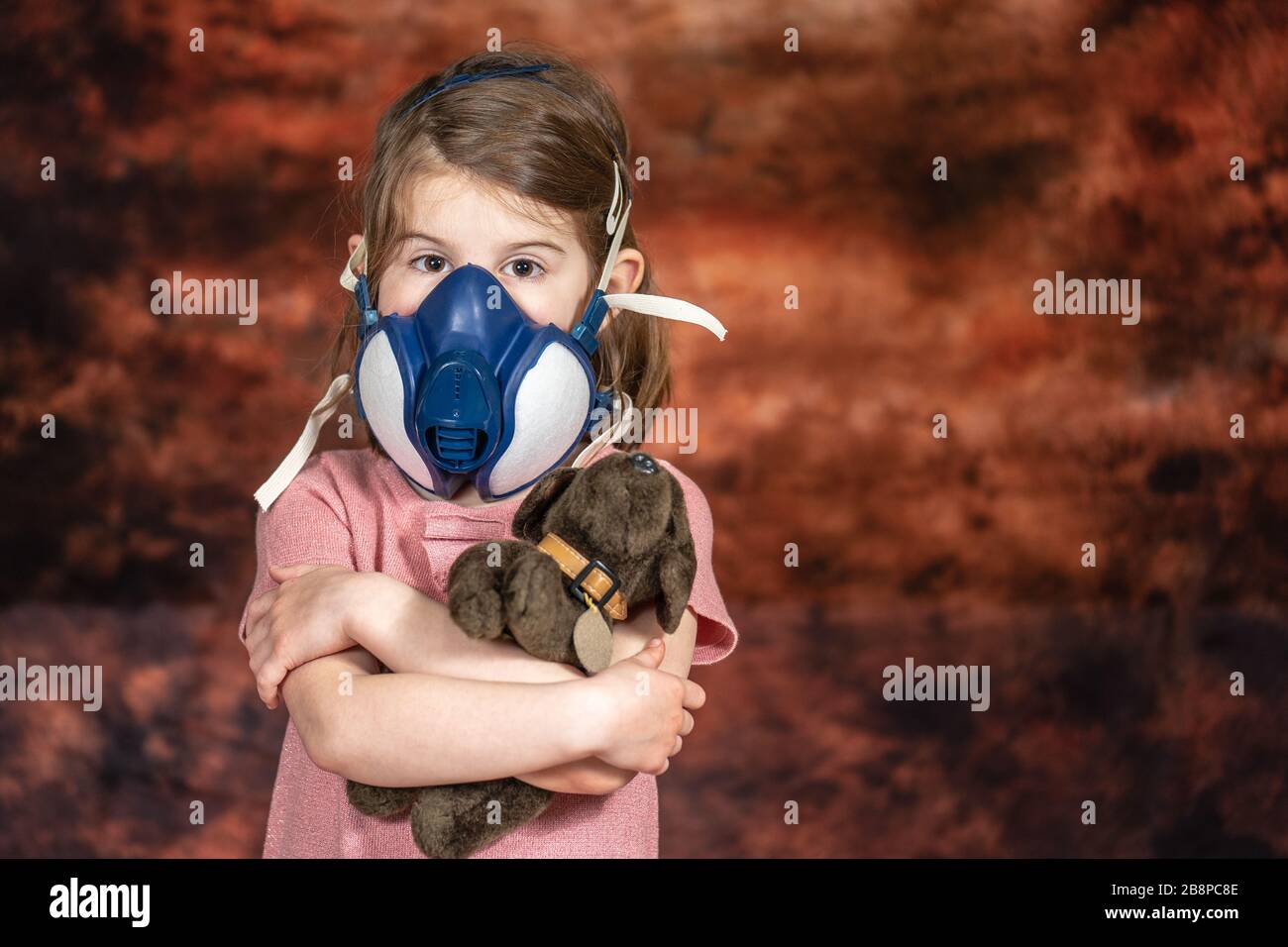 Coronovirus Quarantine, Stay Home Concept. Covid-19 pandemic. Little ...