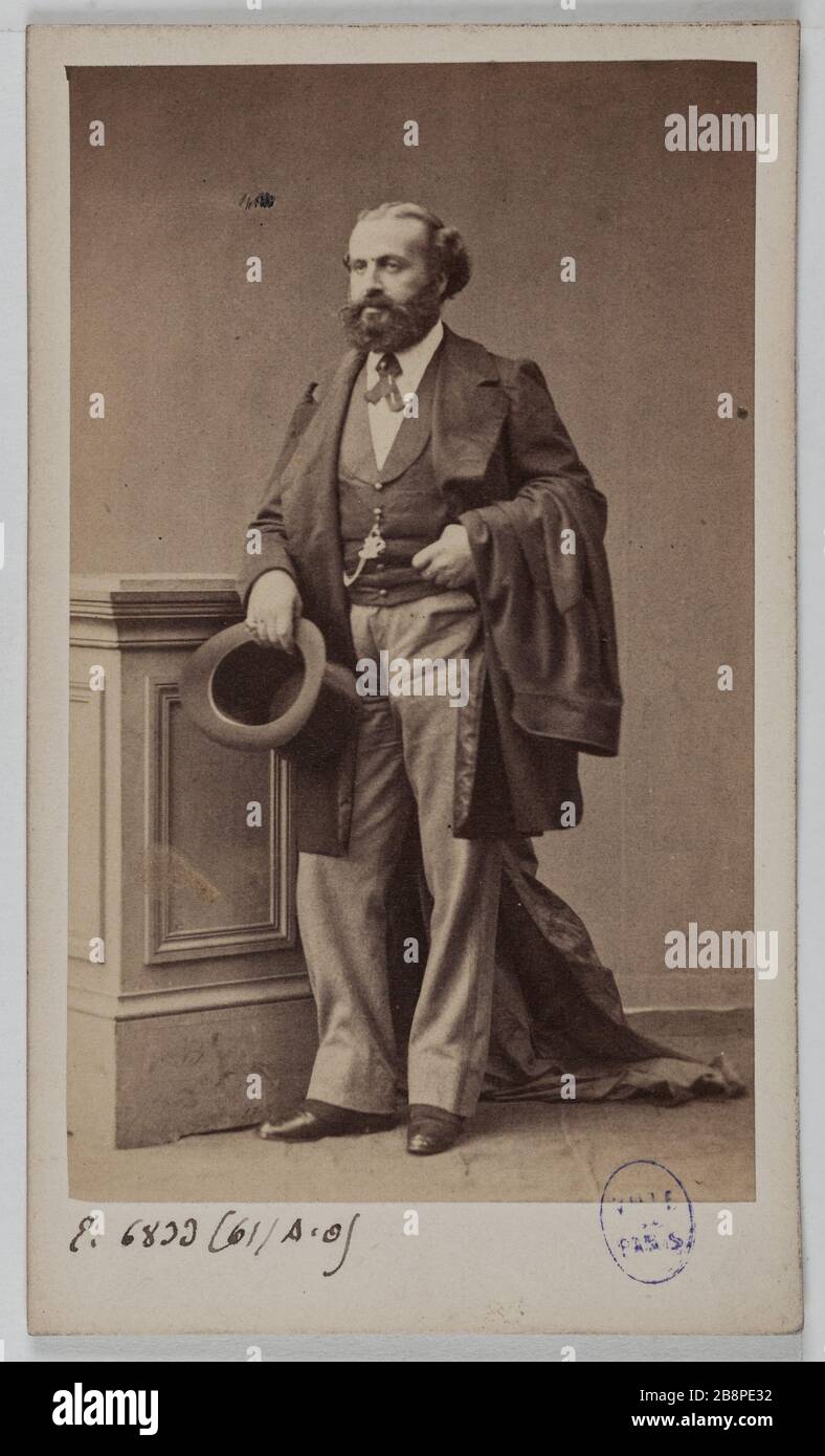 Portrait of Ernest Nathan cellist at the Opera. Pierre Petit ...