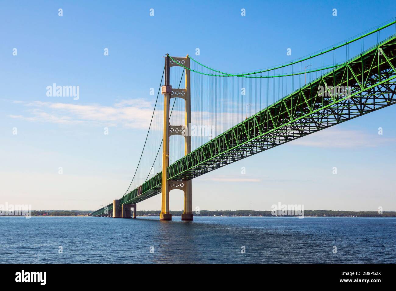 Mackinaw Bridge connecting michigan upper and lower peninsula between ...