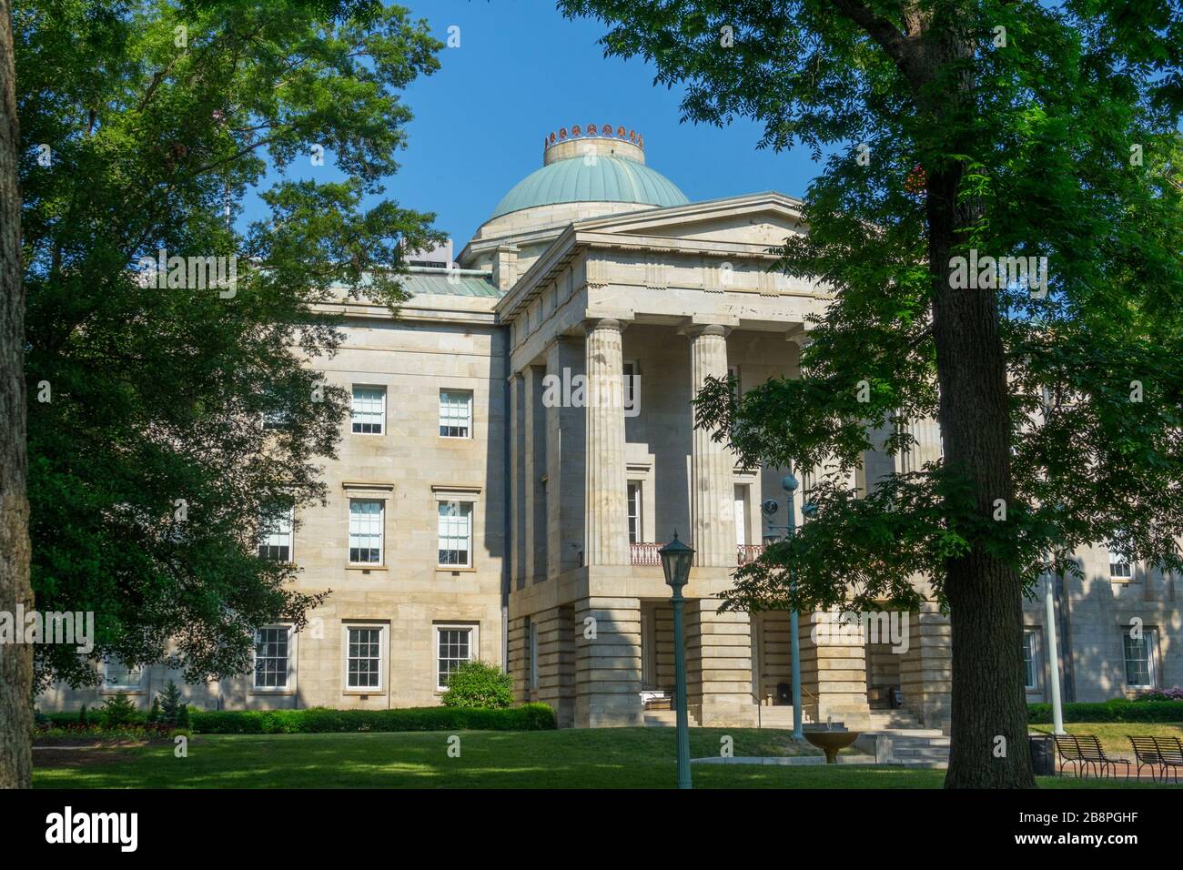 North carolina state capitol hi-res stock photography and images - Alamy