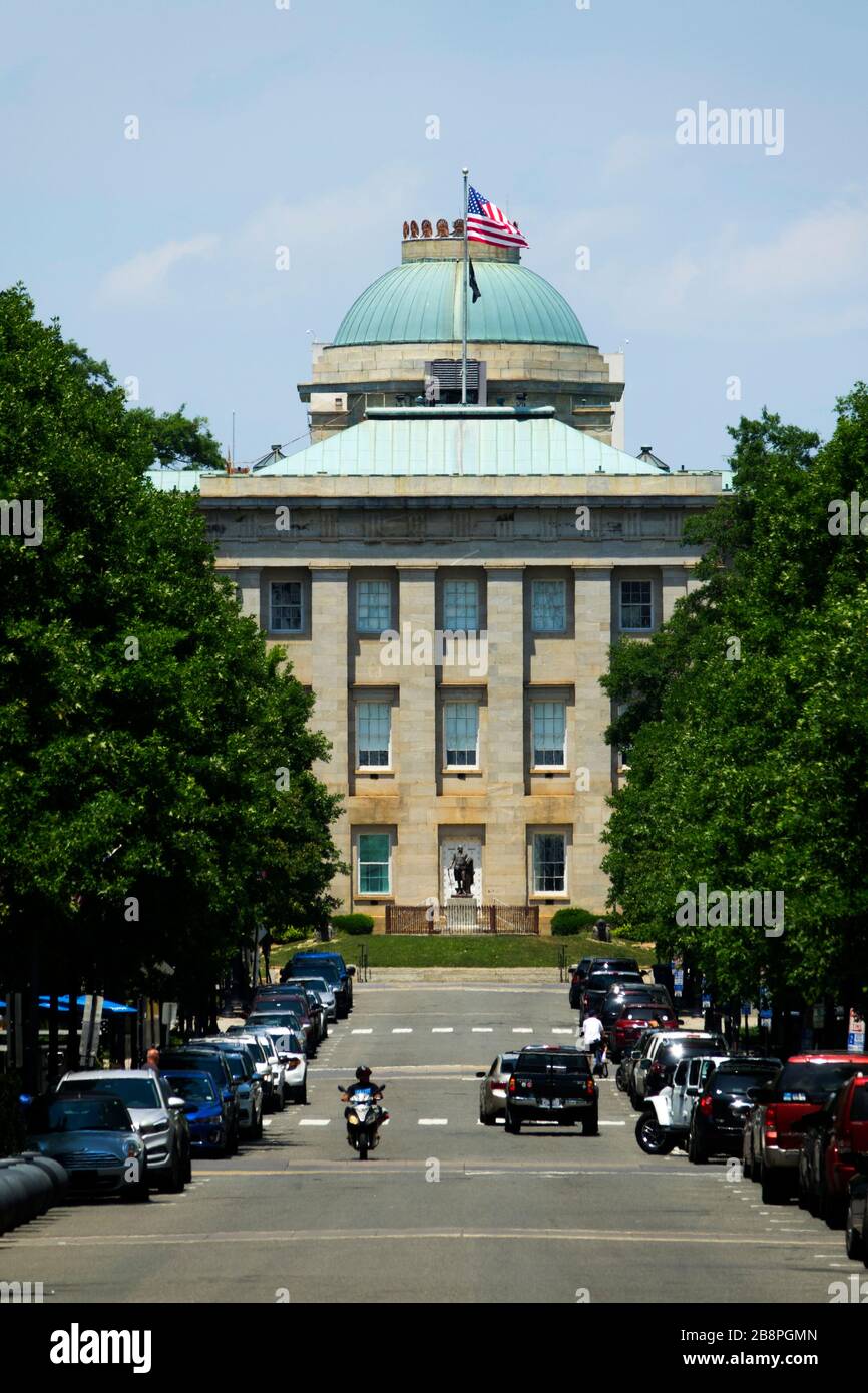 North carolina state capitol, raleigh hi-res stock photography and ...