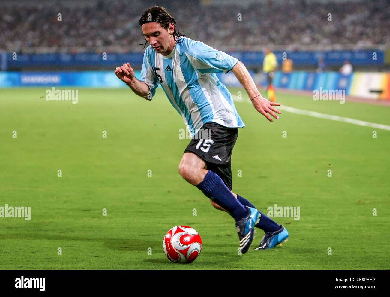 Pressing forward hi-res stock photography and images - Alamy