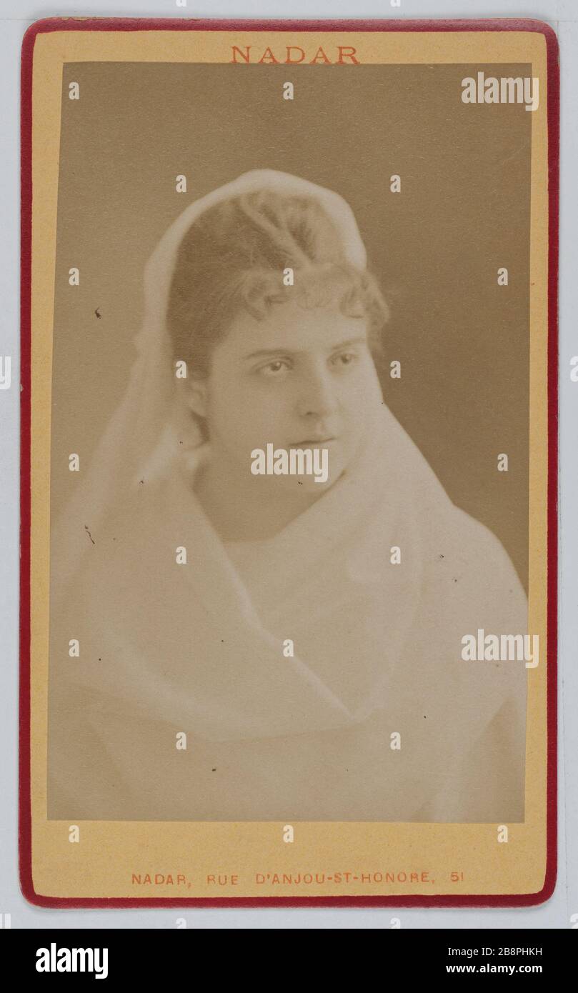 Portrait of Ray, singer at the Opera. Portrait de Ray, chanteuse à l ...