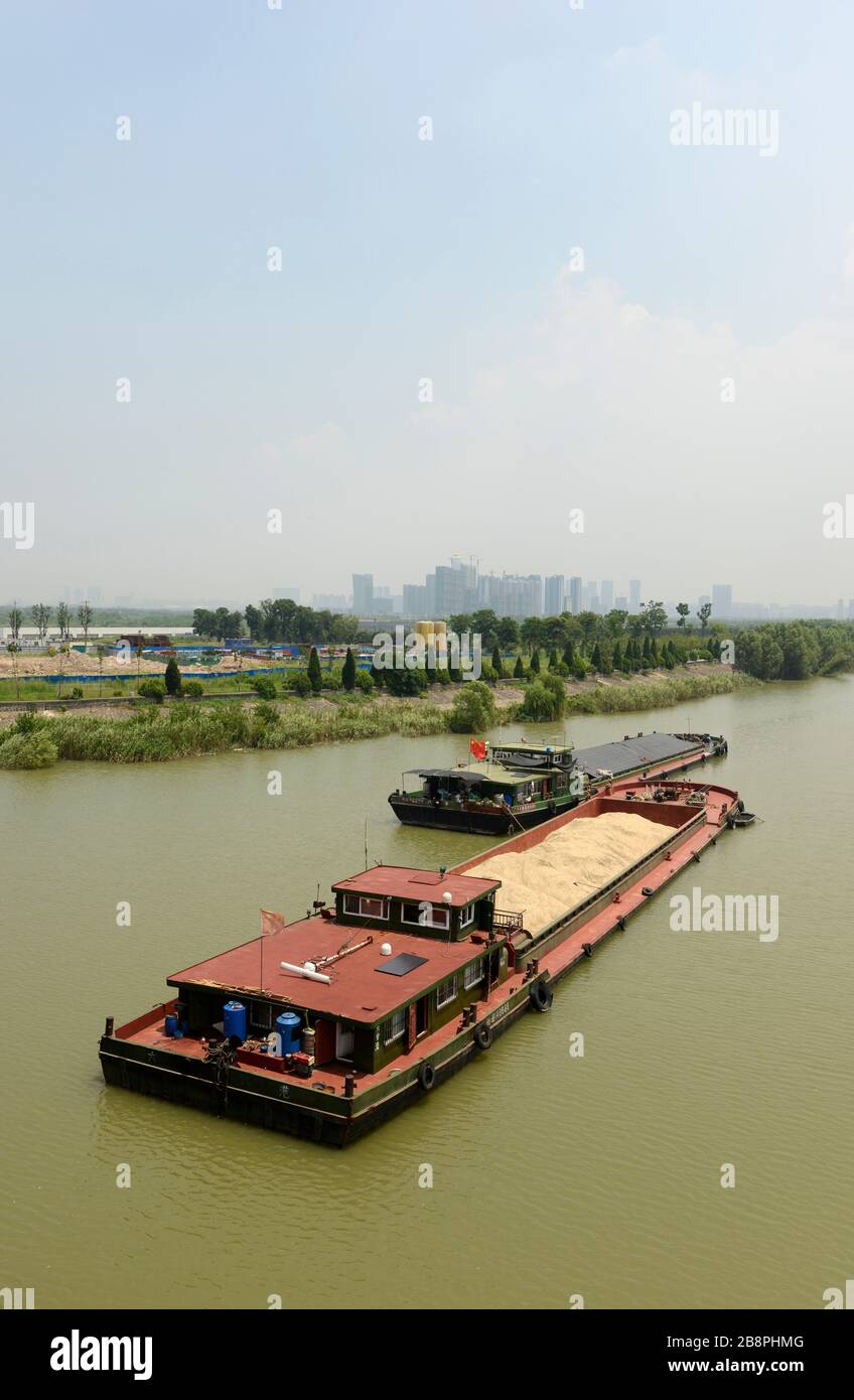 Sand carrier hi-res stock photography and images - Alamy