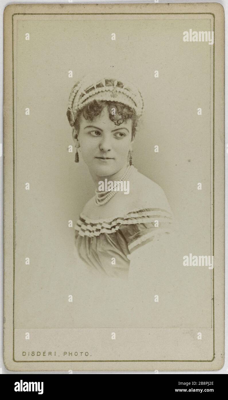 Portrait of Pillot Celine (actress) Portrait de Céline Pillot, actrice ...