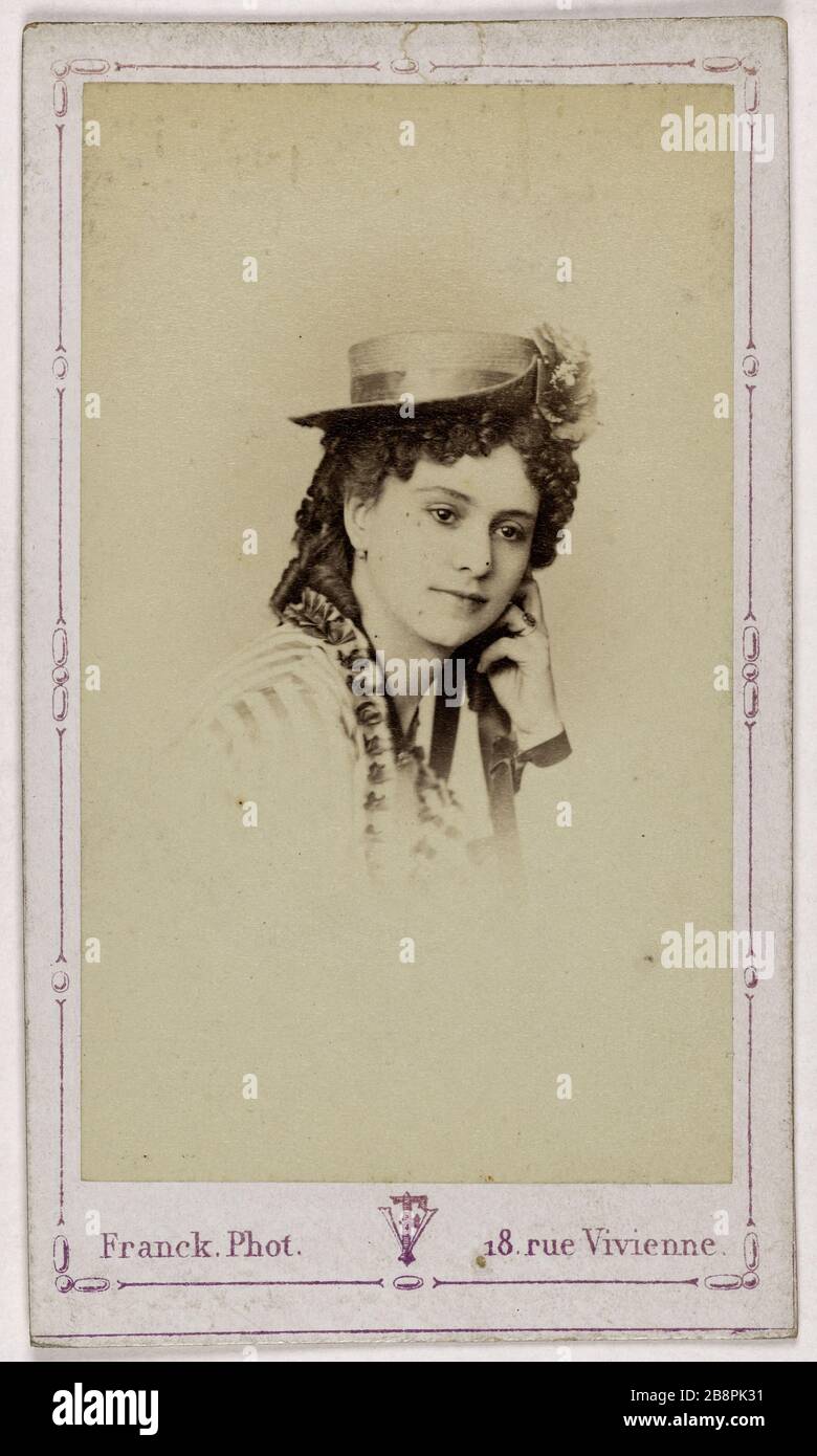 Portrait of Rose Emma (actress) Portrait de Rose Emma, actrice. Carte ...