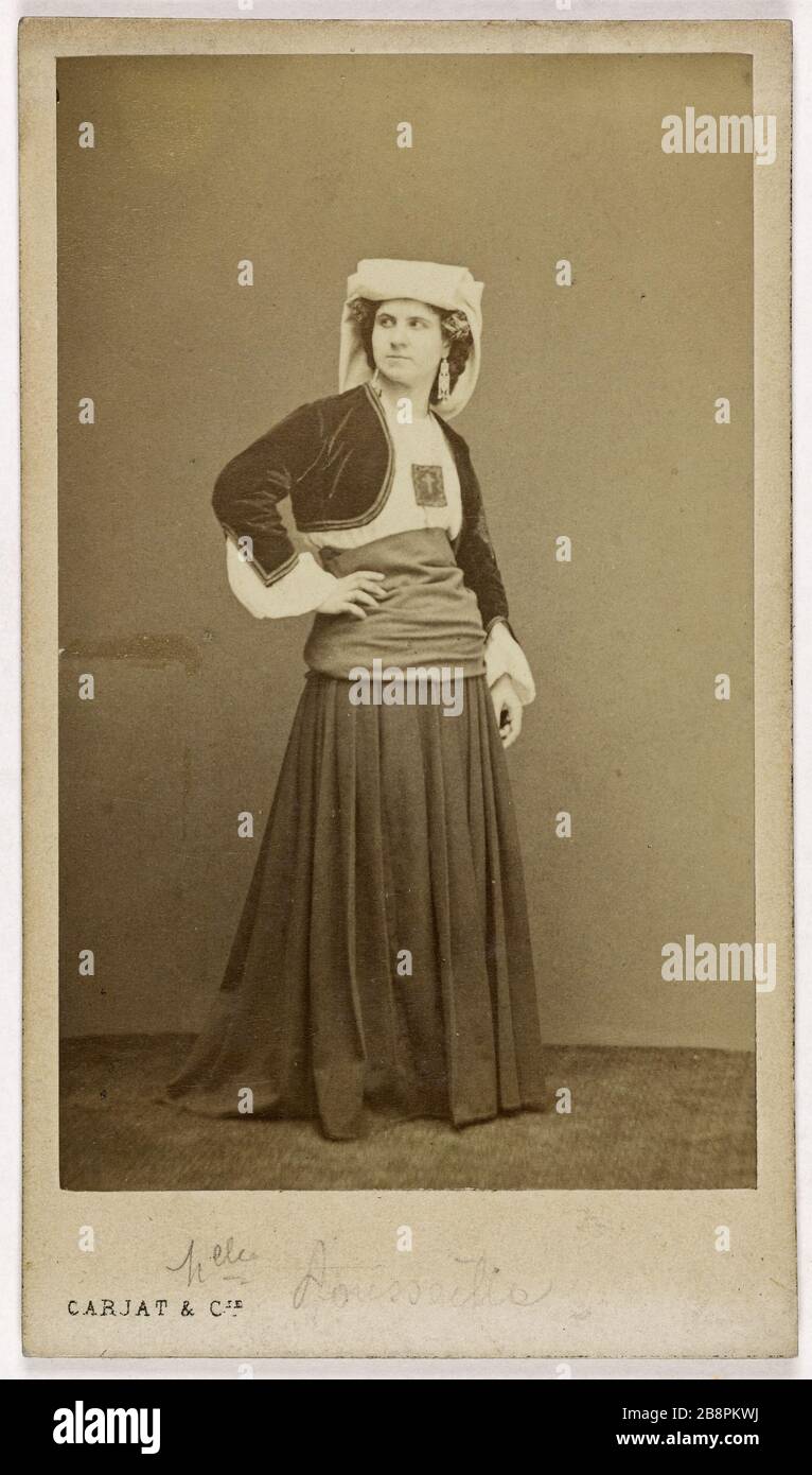 Portrait of Suzanne Marie Roselia Rousseil (1840- after 1911) (actress ...