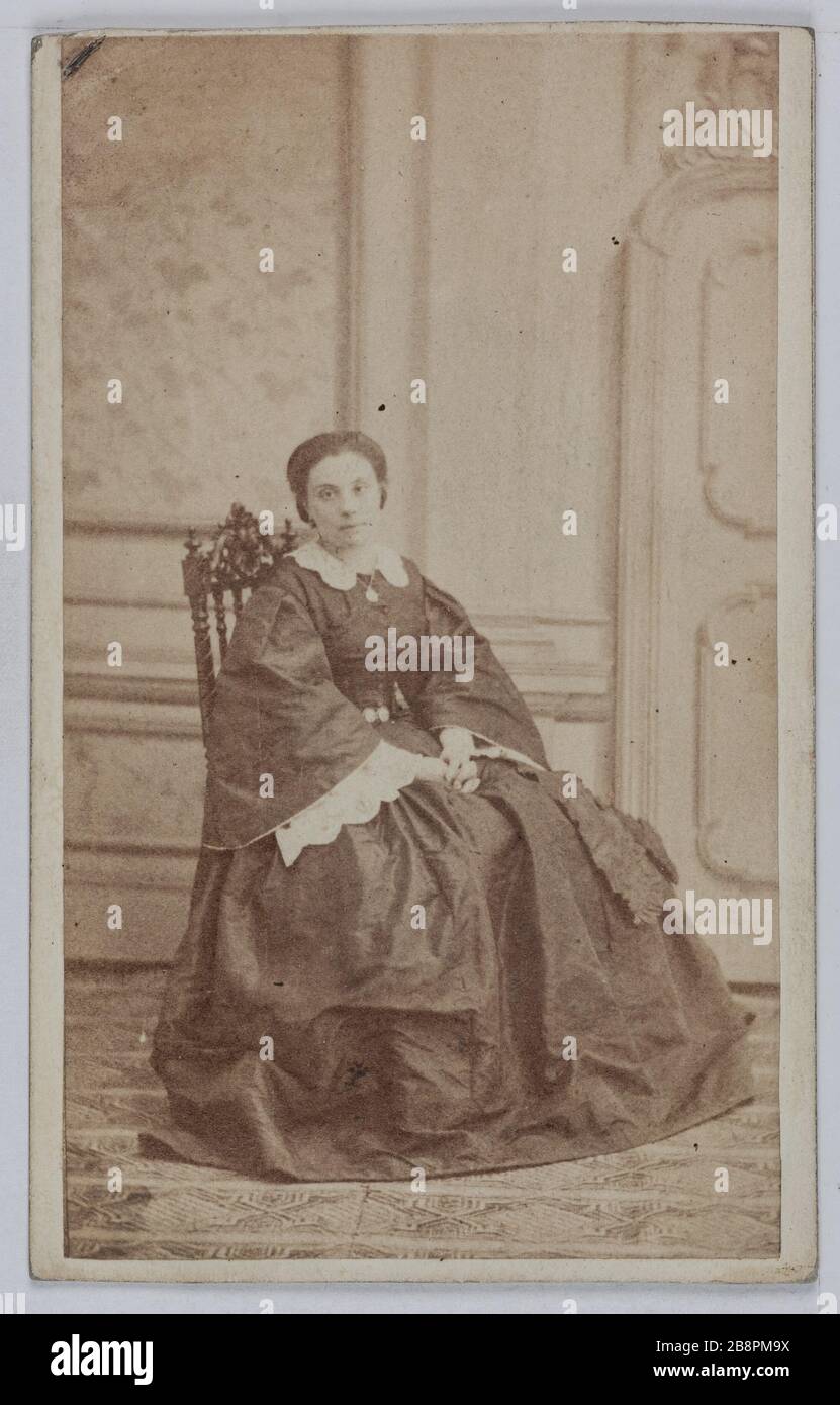 Portrait of Marie Riva (1851-1909), actress. Portrait de Marie Riva ...