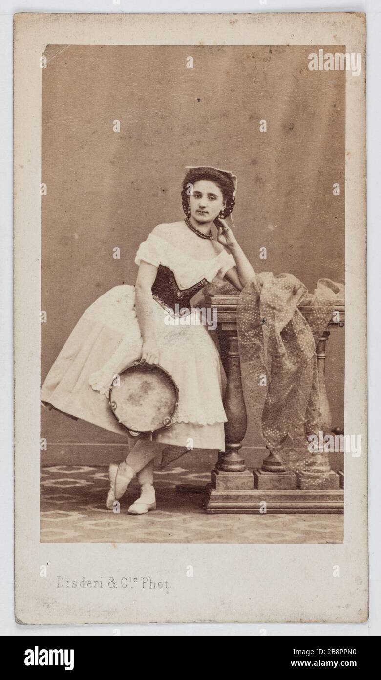 Portrait of Tarbé, dancer at the Opera. Portrait de Tarbé, danseuse à l ...