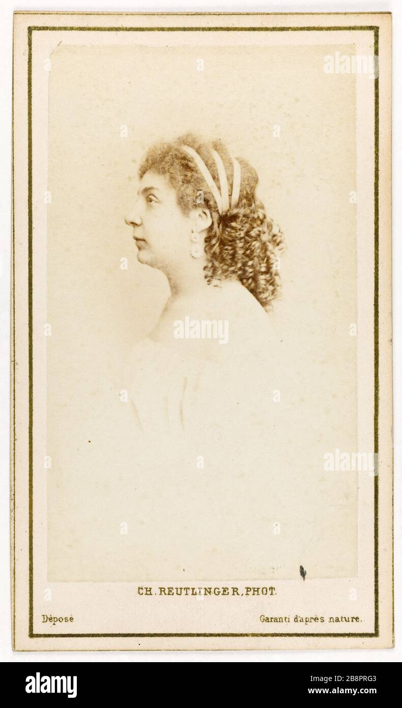 Actrice danseuse hi-res stock photography and images - Alamy