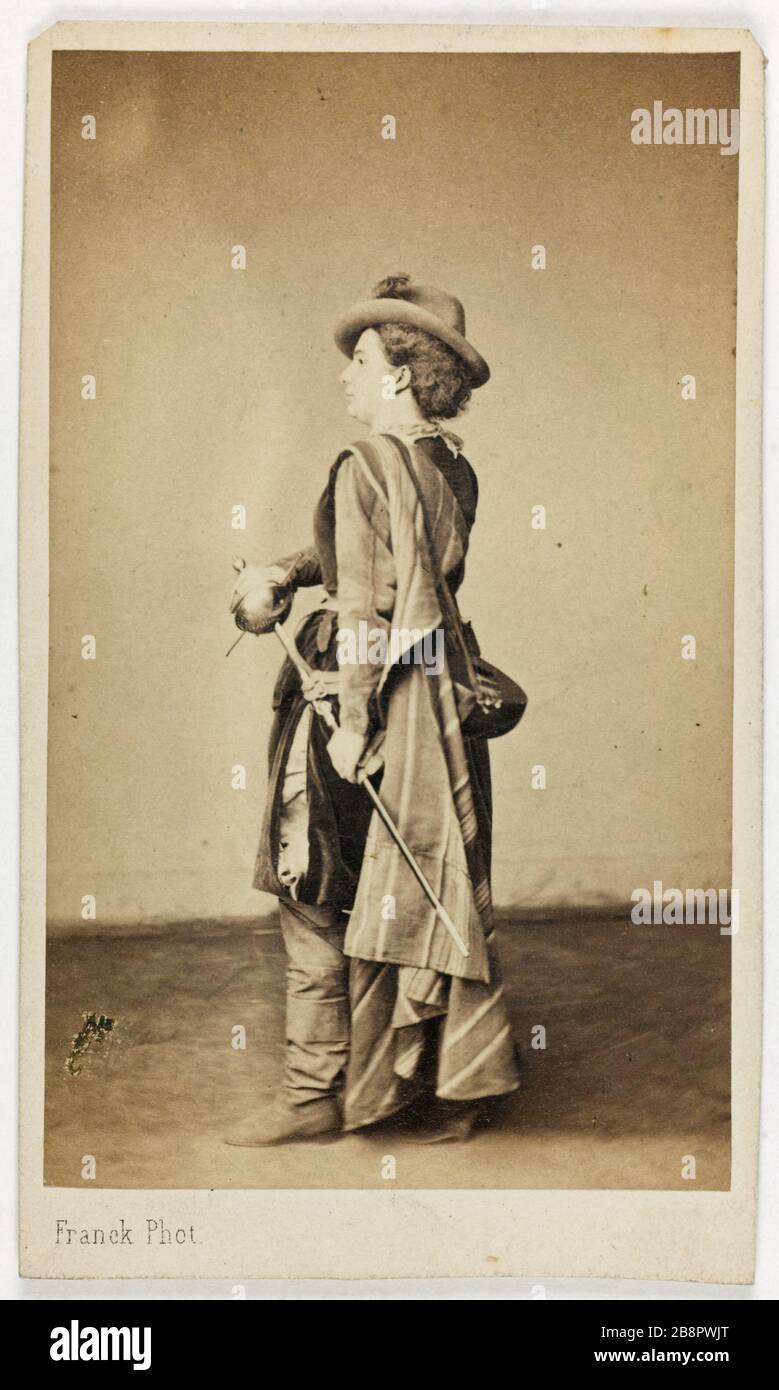 Gabrielle singer portrait hi-res stock photography and images - Alamy