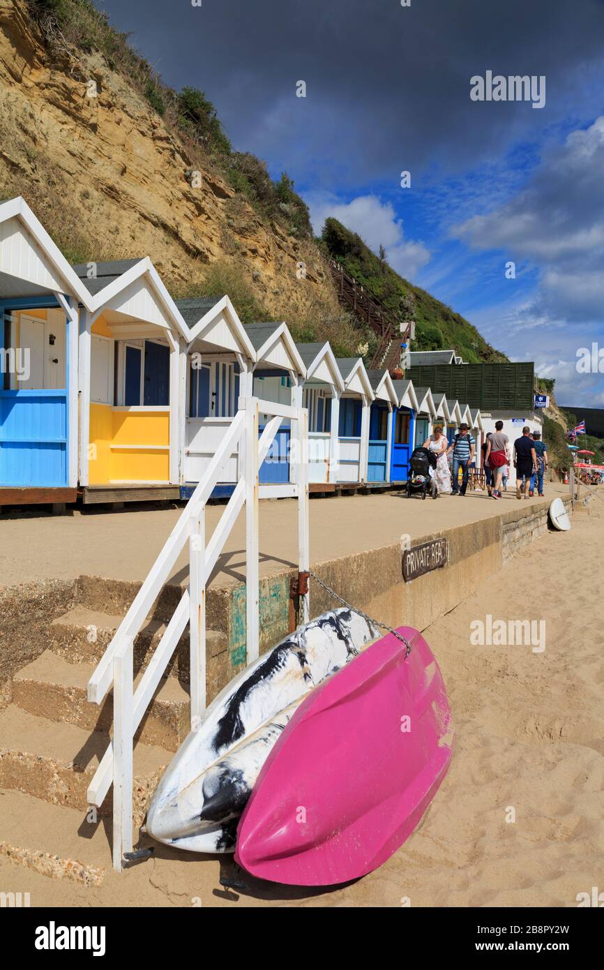 Isle of purbeck beach huts hi-res stock photography and images - Alamy