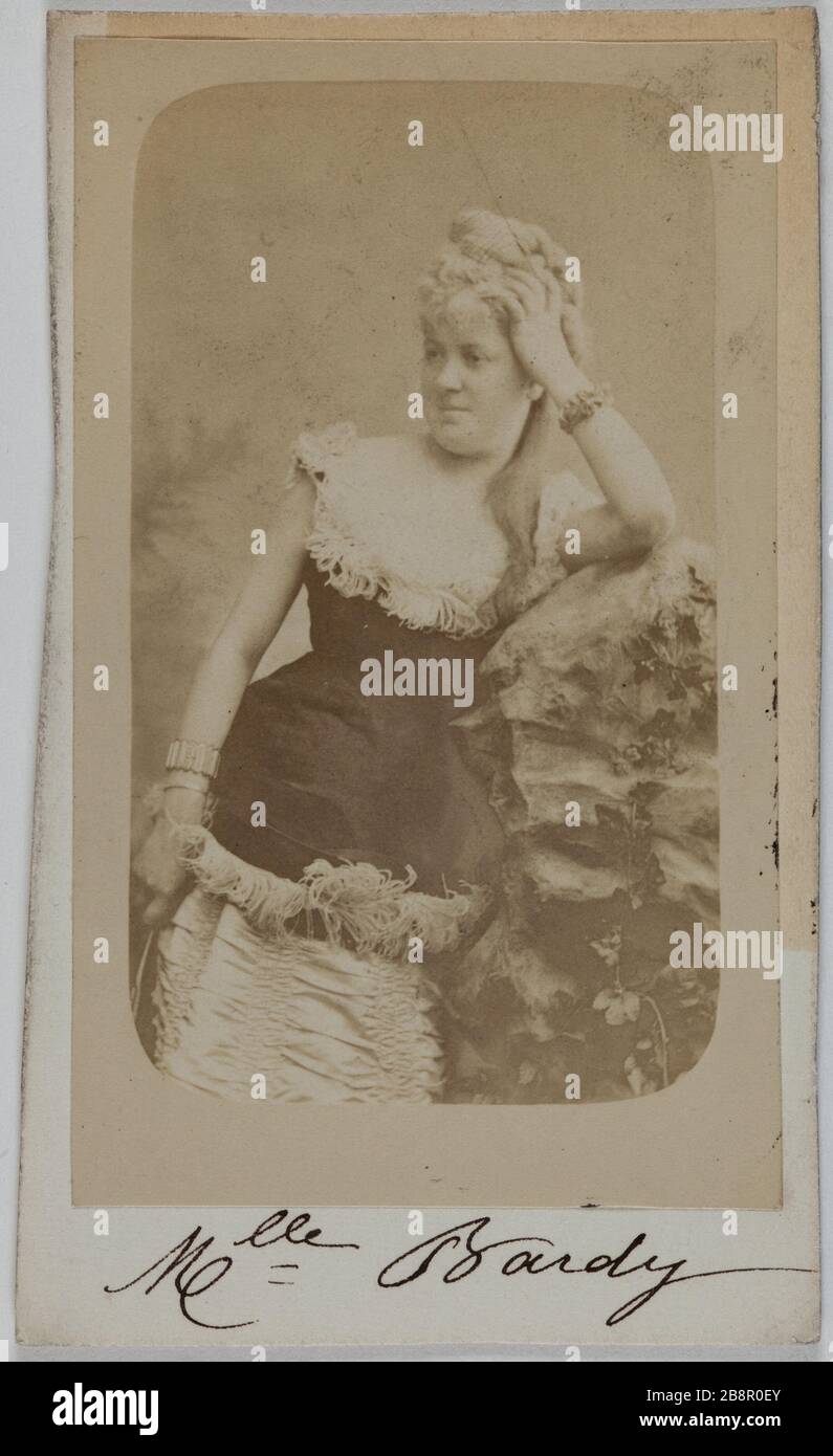 Portrait of Charlotte Bardy (Linda Azzo) (-1905), (actress) Portrait de ...