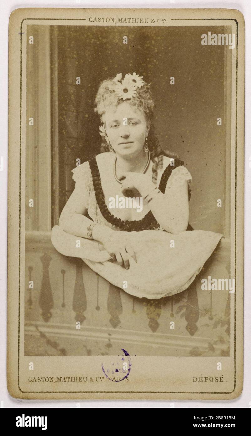 Portrait of Bianca (dancer at the Alcazar) Portrait de Bianca, danseuse ...