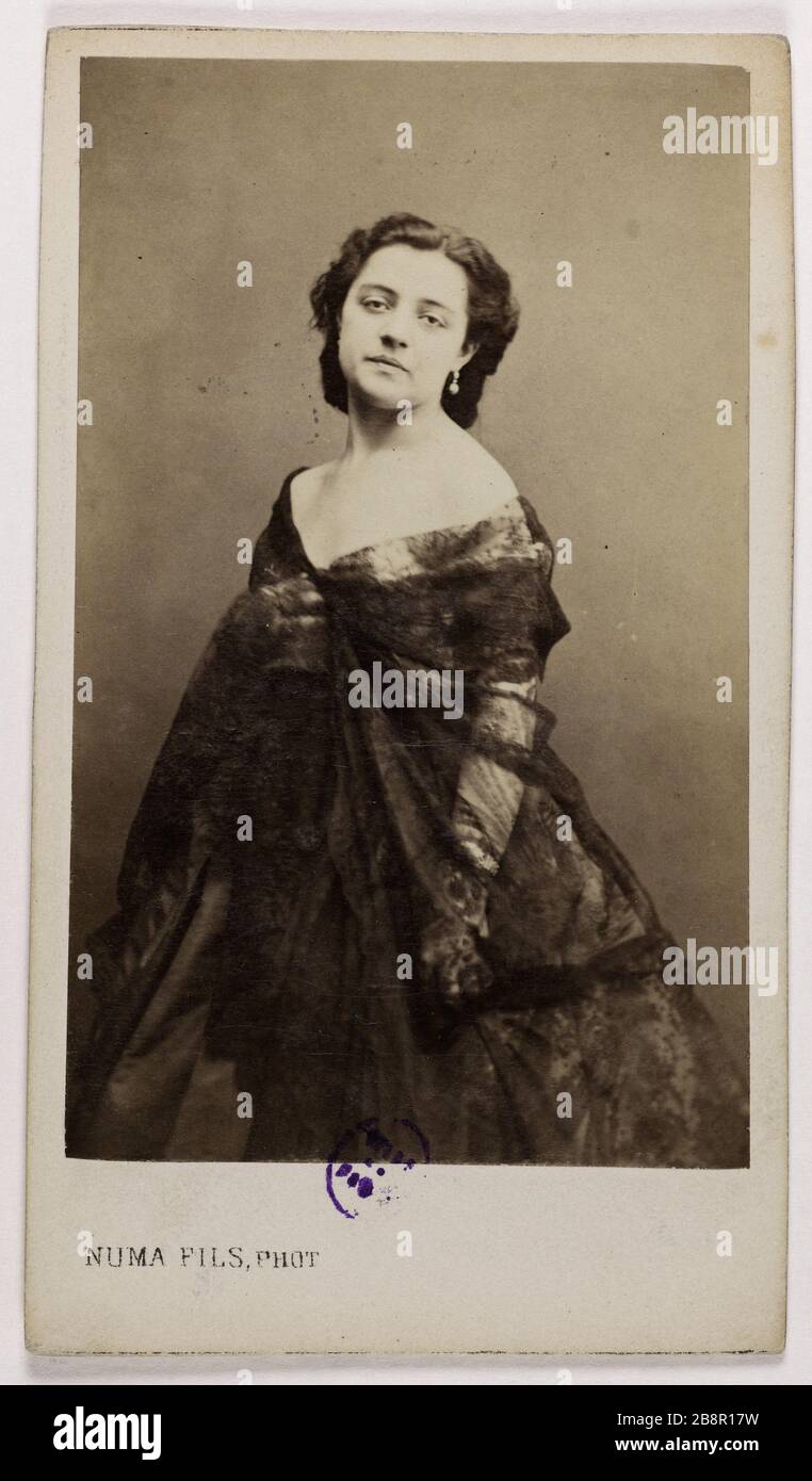 Vertical Bianca II (White or Celine Boissard, called), (1840-1902 ...