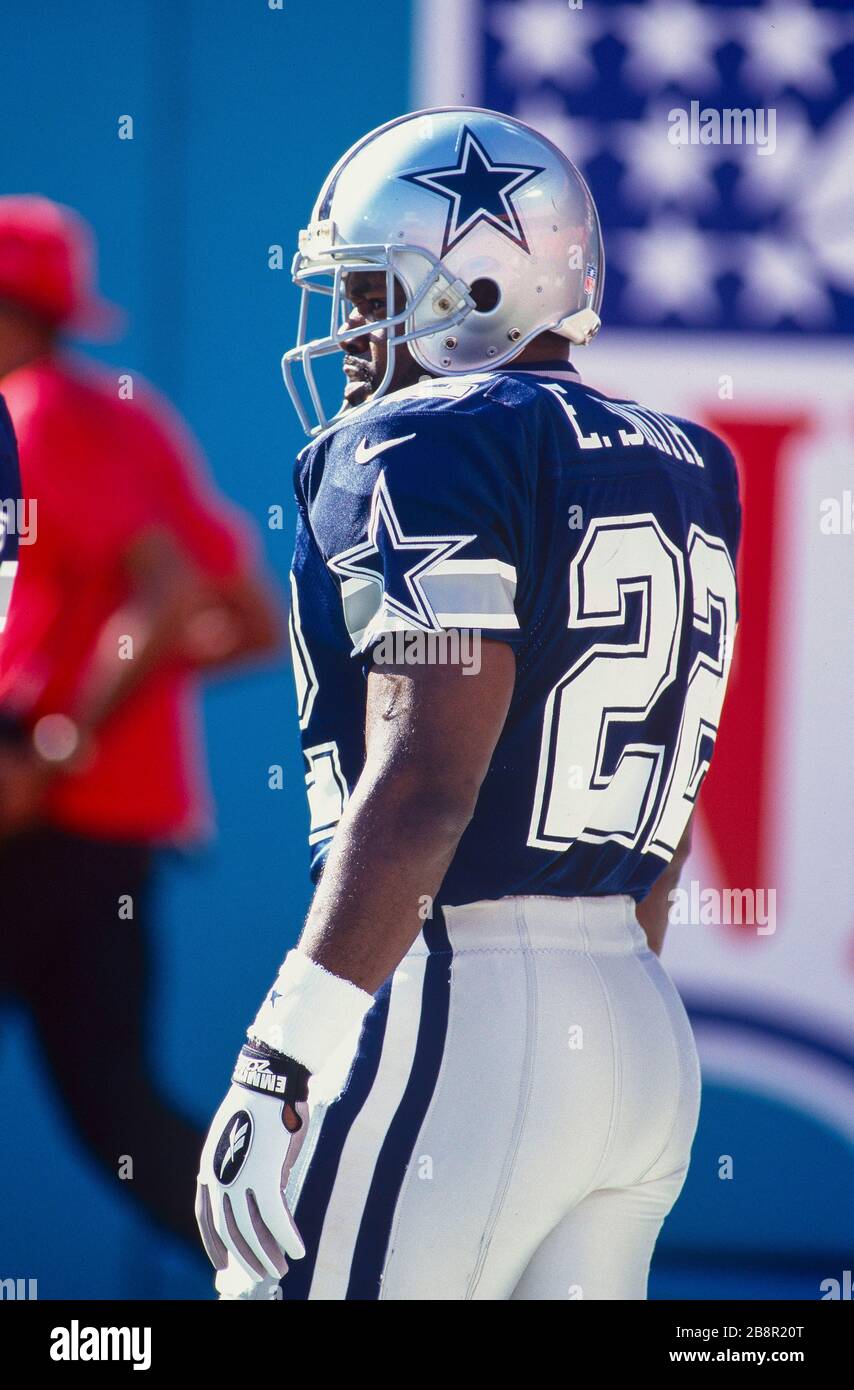Dallas cowboys running back emmitt hi-res stock photography and images - Alamy