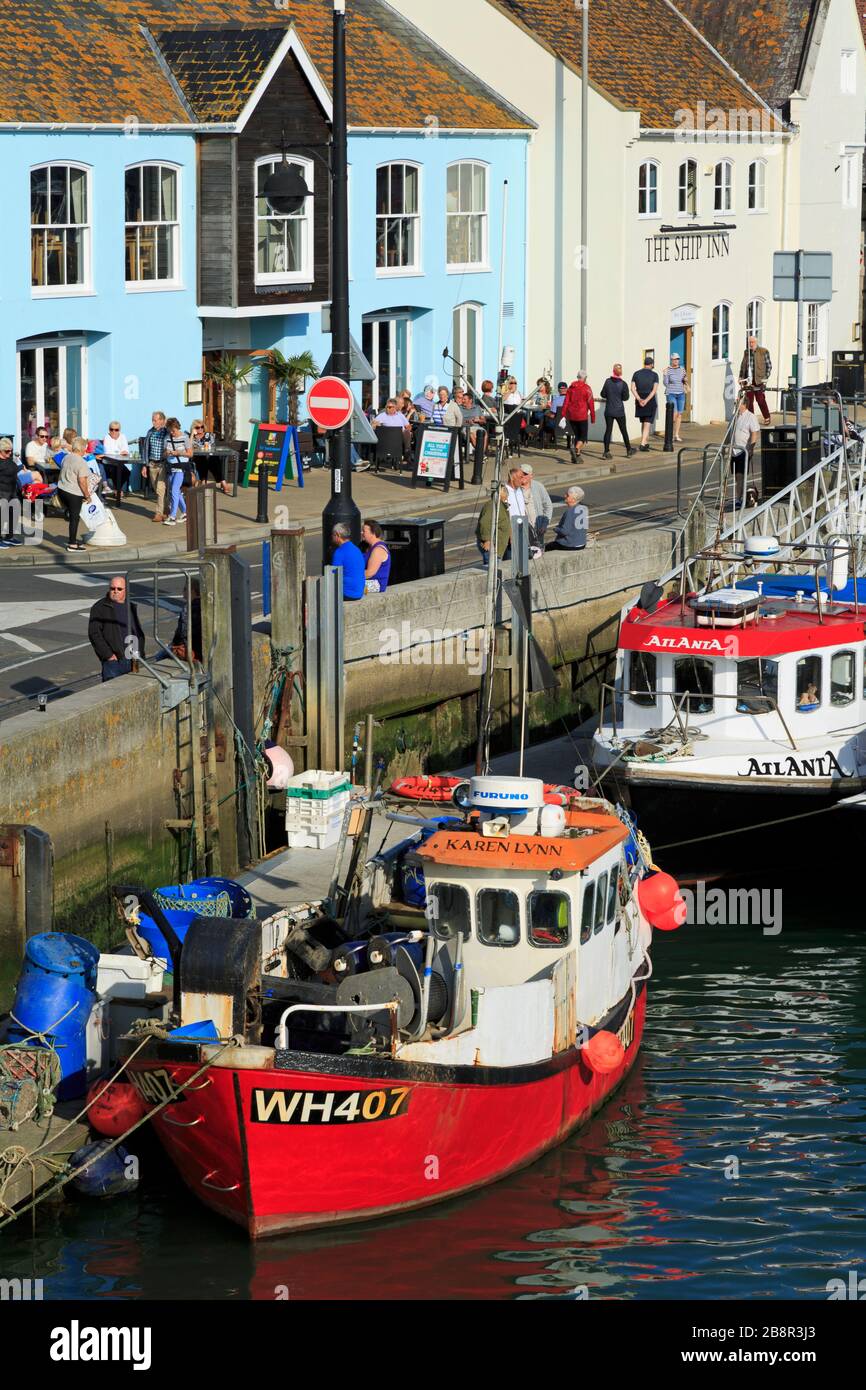 Ship Inn Pub Weymouth High Resolution Stock Photography and Images - Alamy