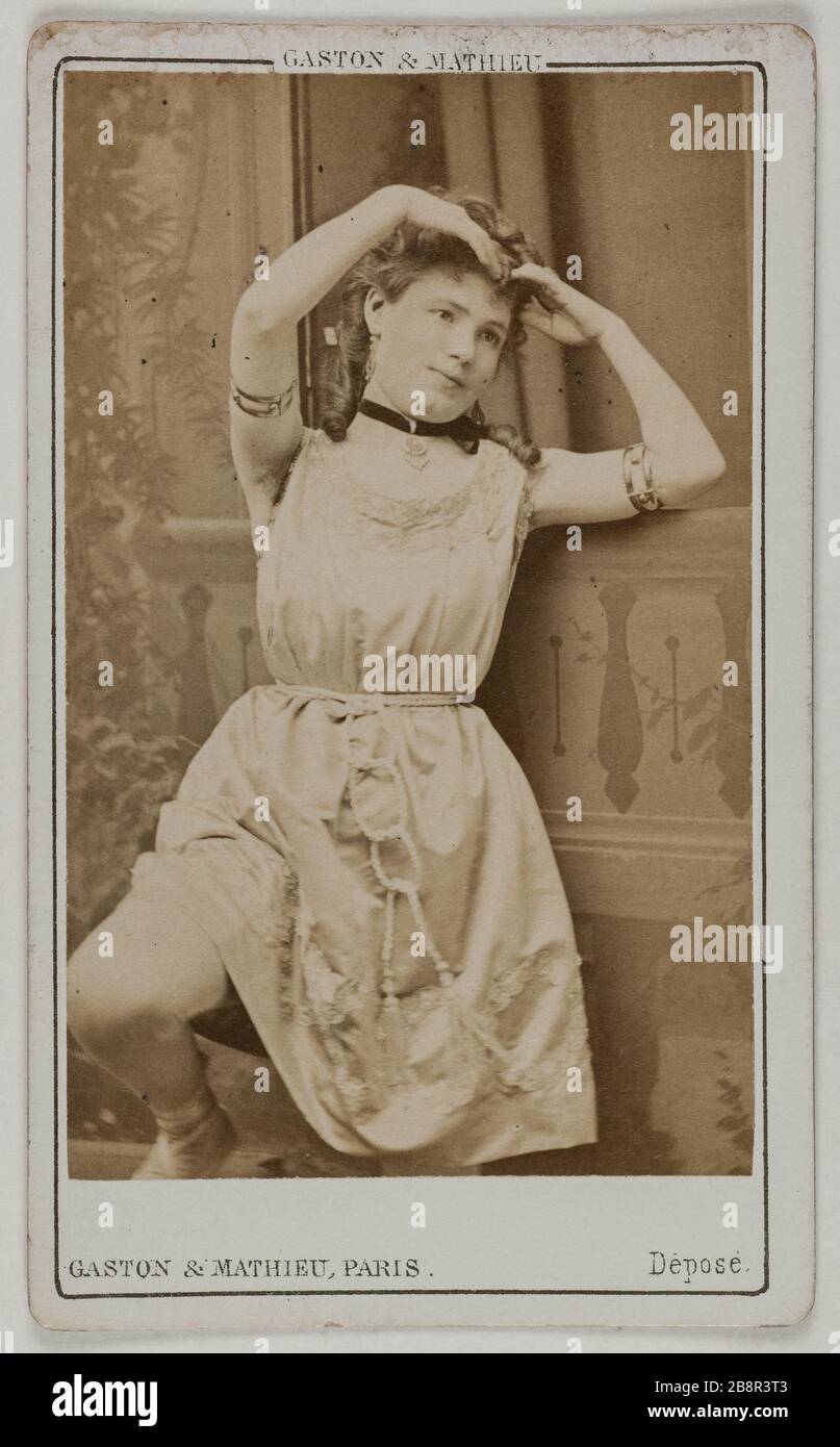 Portrait of Denain (actress) Portrait de Denain, (actrice). Carte de ...