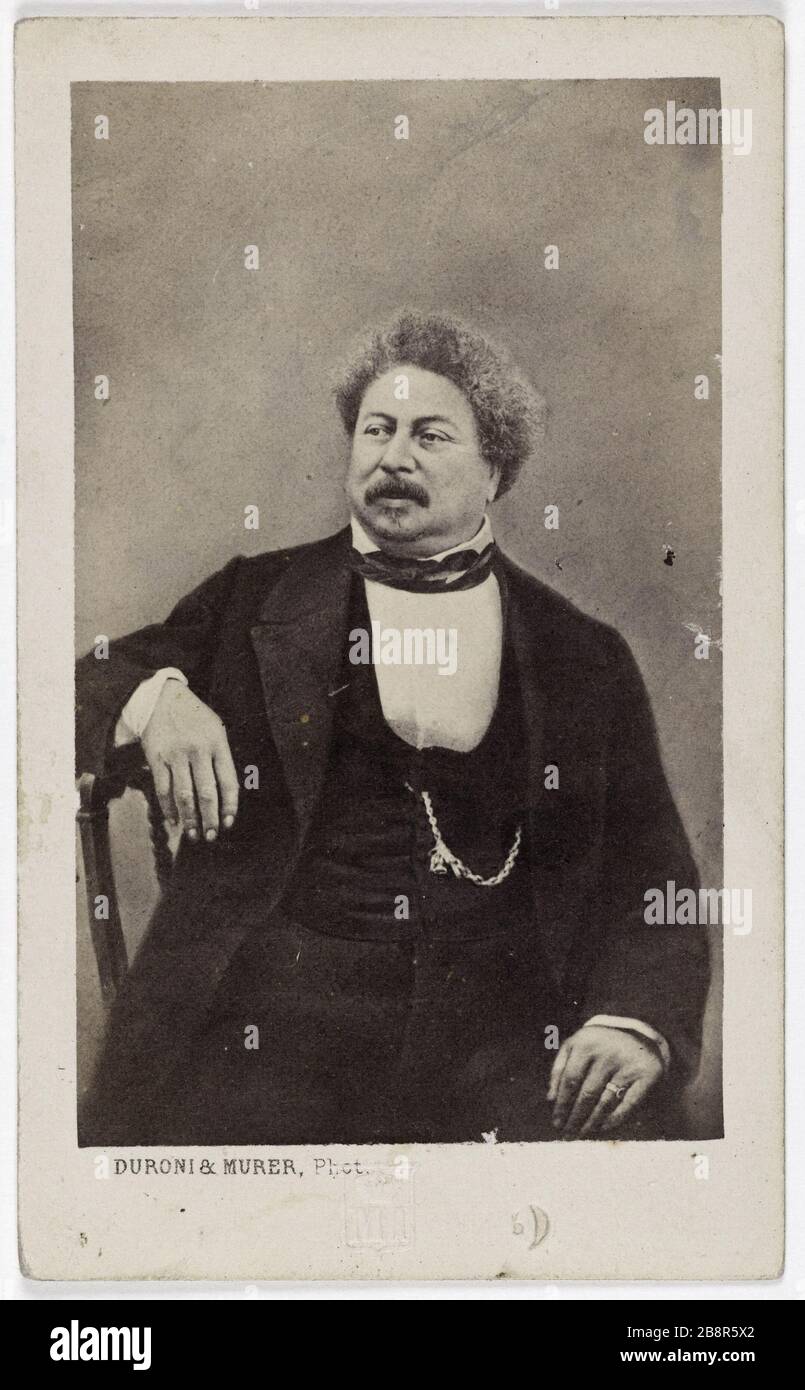 Dumas father hi-res stock photography and images - Alamy