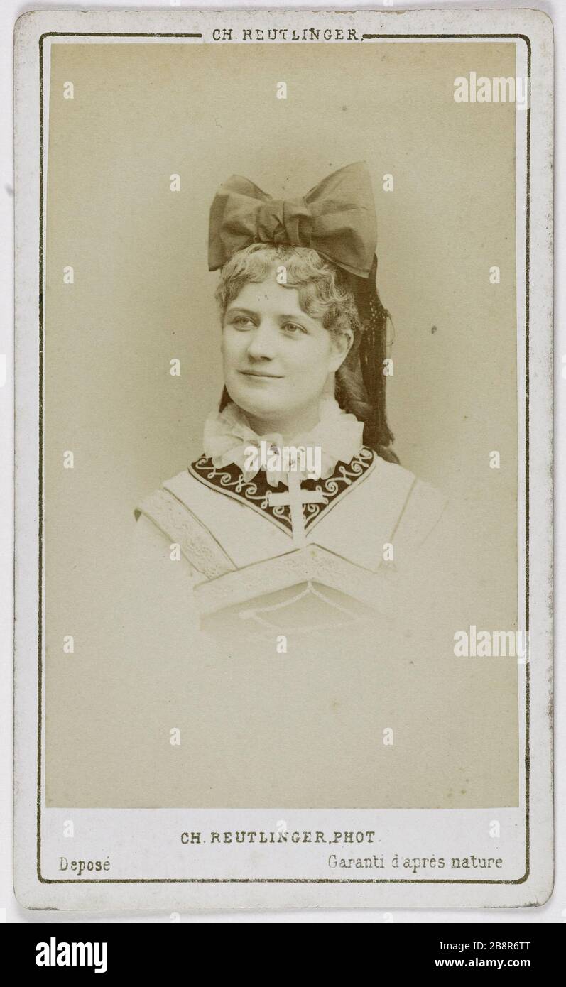 Portrait of Helen Emma (actress in the theater of the ambiguous and the ...
