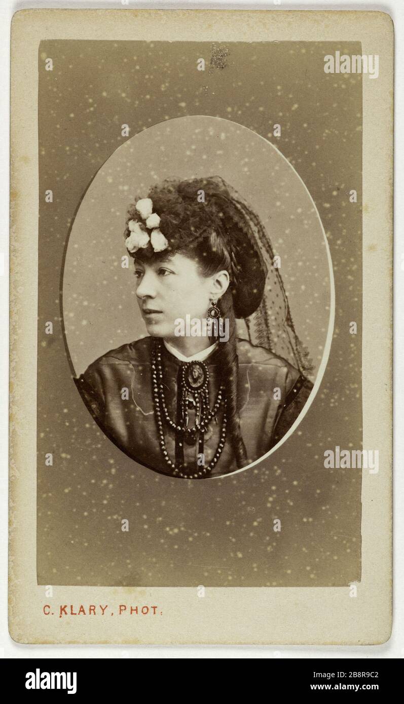 Portrait of Marie Gonthier (?), (Singer) Portrait de Gonthier Marie ...