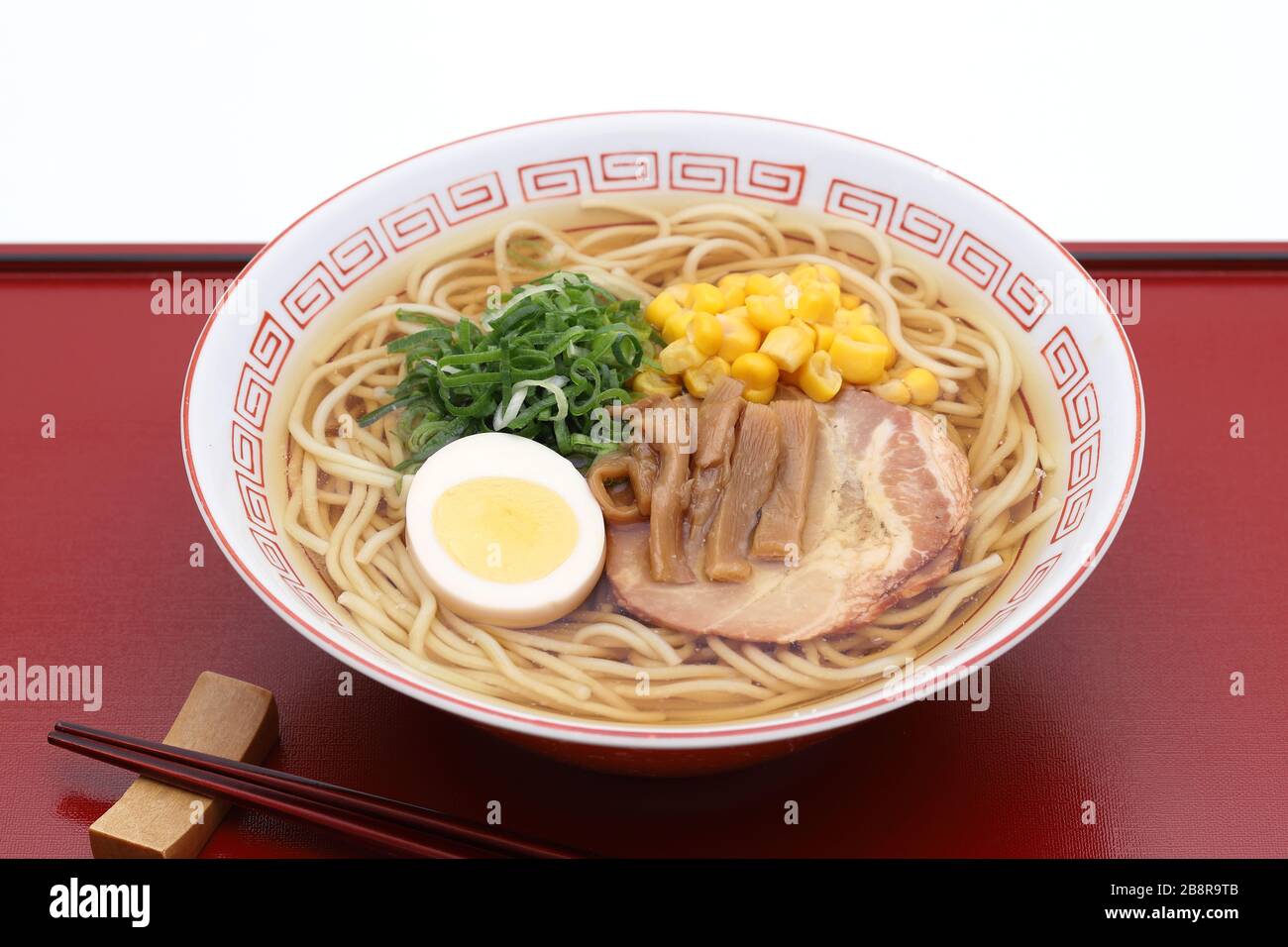 Japanese Soy sauce ramen noodles in a bowl on tray Stock Photo - Alamy