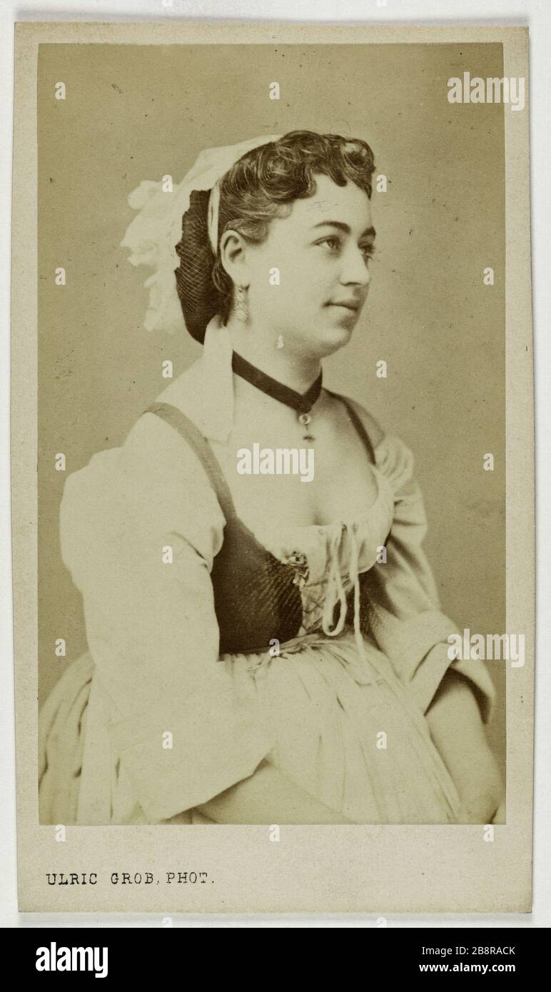 Portrait of Grébert, actress Portrait de Grébert, actrice. Carte de ...