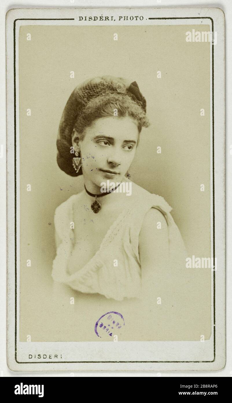Portrait of Alice Grivot (actress) Portrait d'Alice Grivot, actrice ...