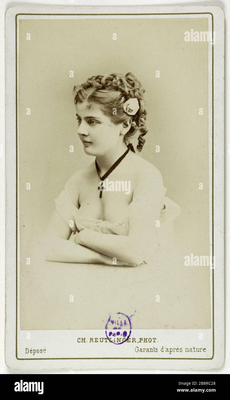 Portrait of Miss Lafleur or Floral, (actress) Portrait de Mlle Lafleur ...