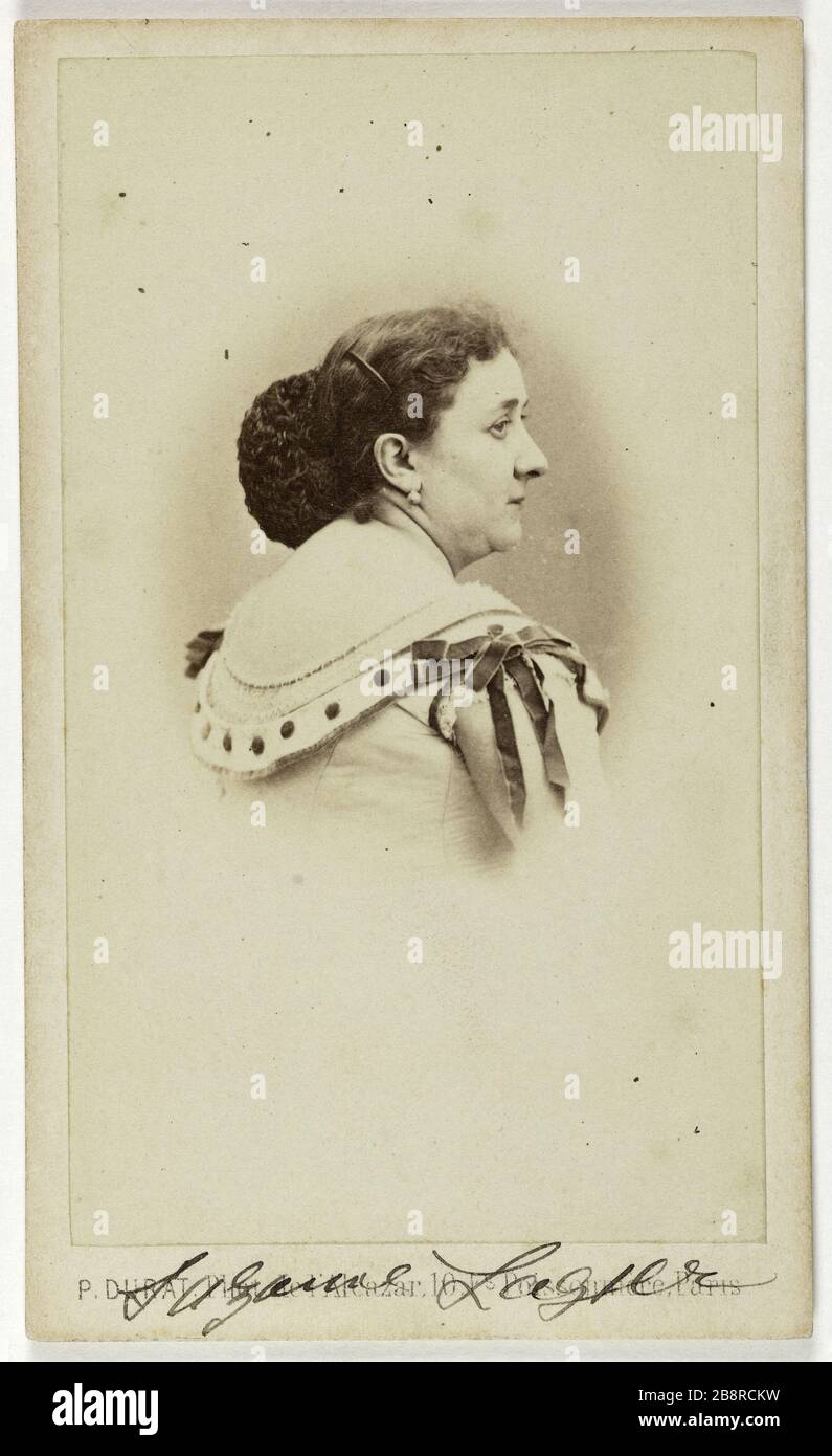 Suzanne lagier hi-res stock photography and images - Alamy