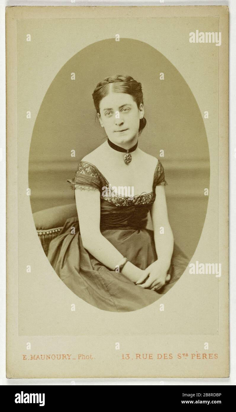 Portrait of Lapy, (singer) Portrait de Lapy, chanteuse. Carte de visite ...