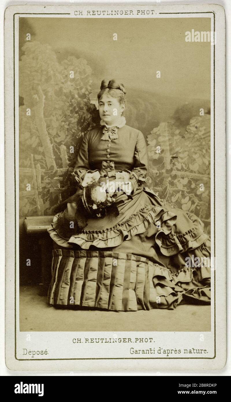 Portrait of Leonide Leblanc, (1842-1894), (actress) Portrait de Léonide ...