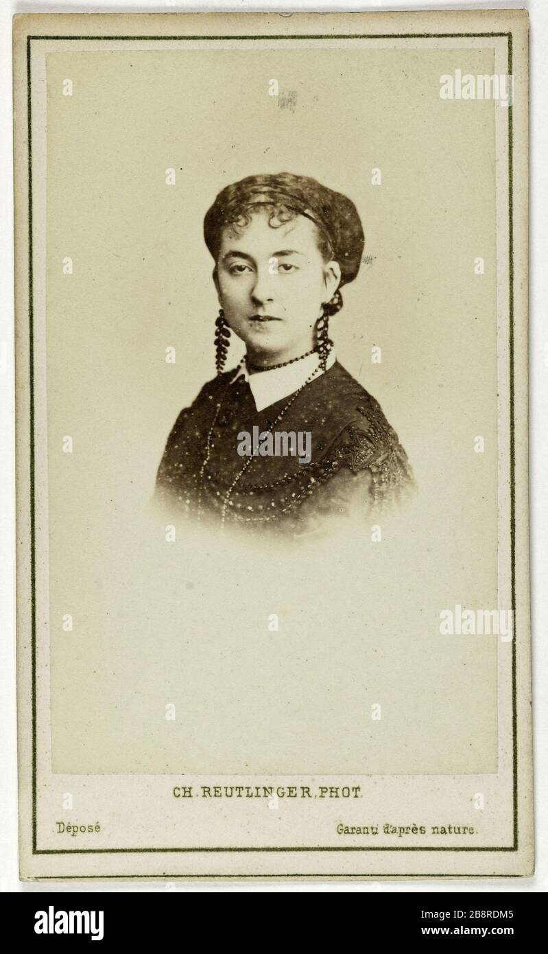 Portrait of Leonide Leblanc, (1842-1894), (actress) Portrait de Léonide ...