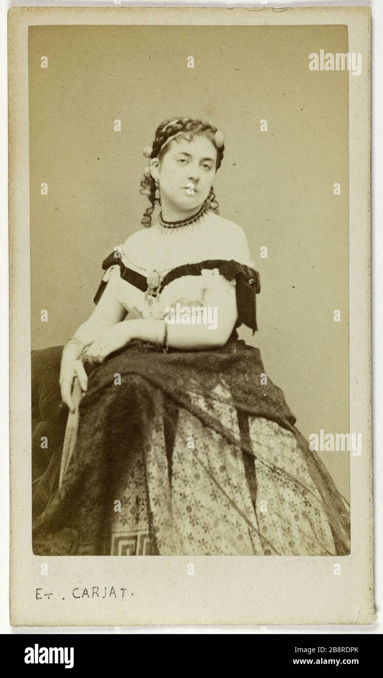 Portrait of Leonide Leblanc, (1842-1894), (actress) Portrait de Léonide ...