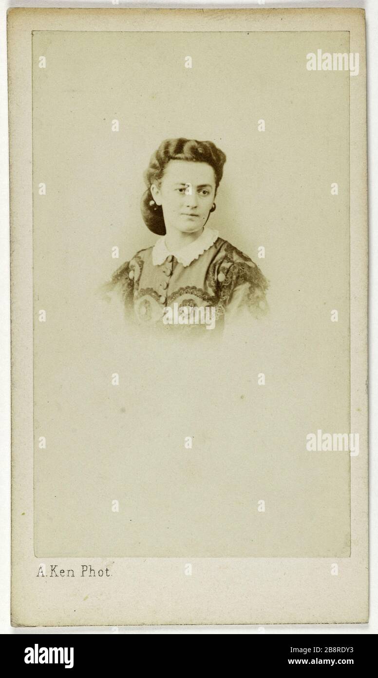 Portrait of Leconte Marie (Anne-Marie Lacombe said), (1874-1947 ...