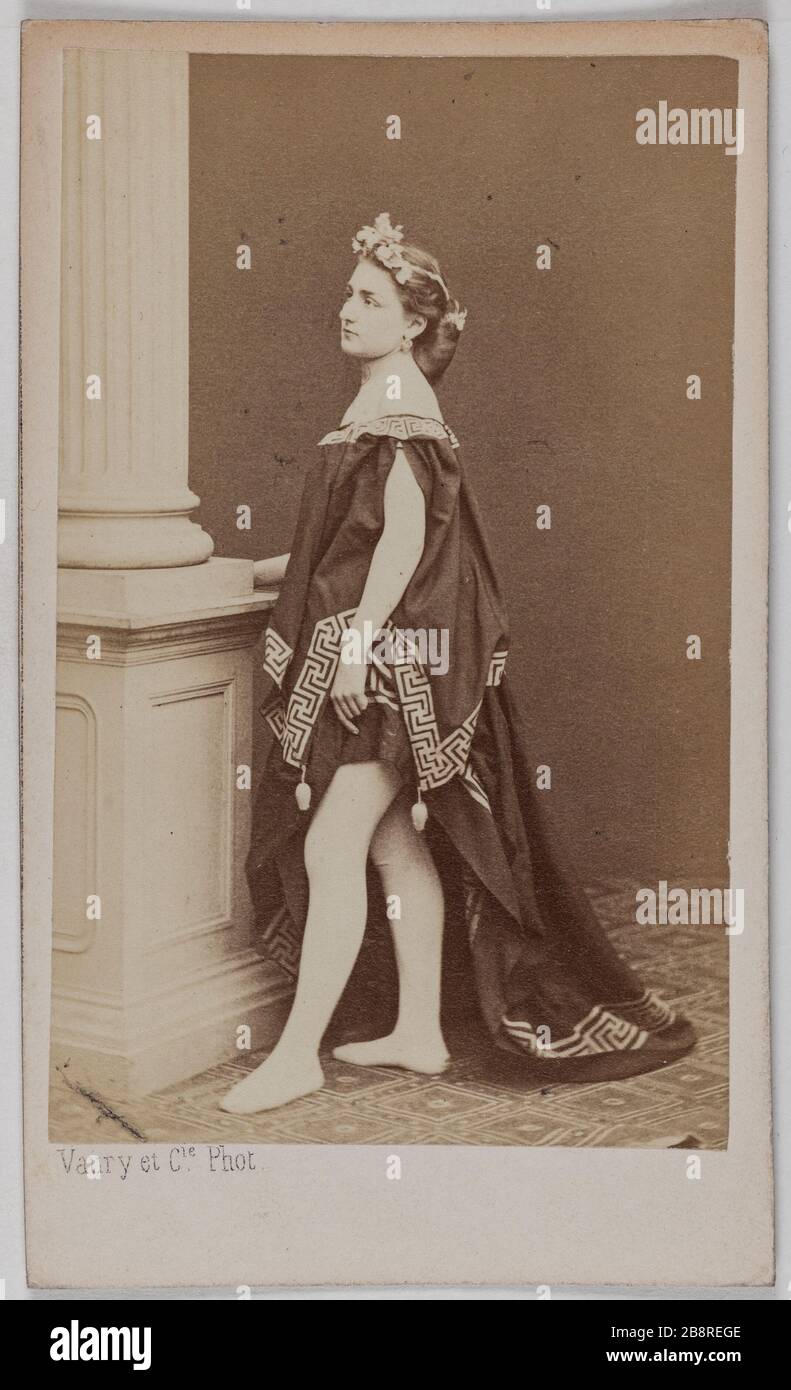 Portrait of Louise (actress) Portrait de Louise, actrice. Carte de ...